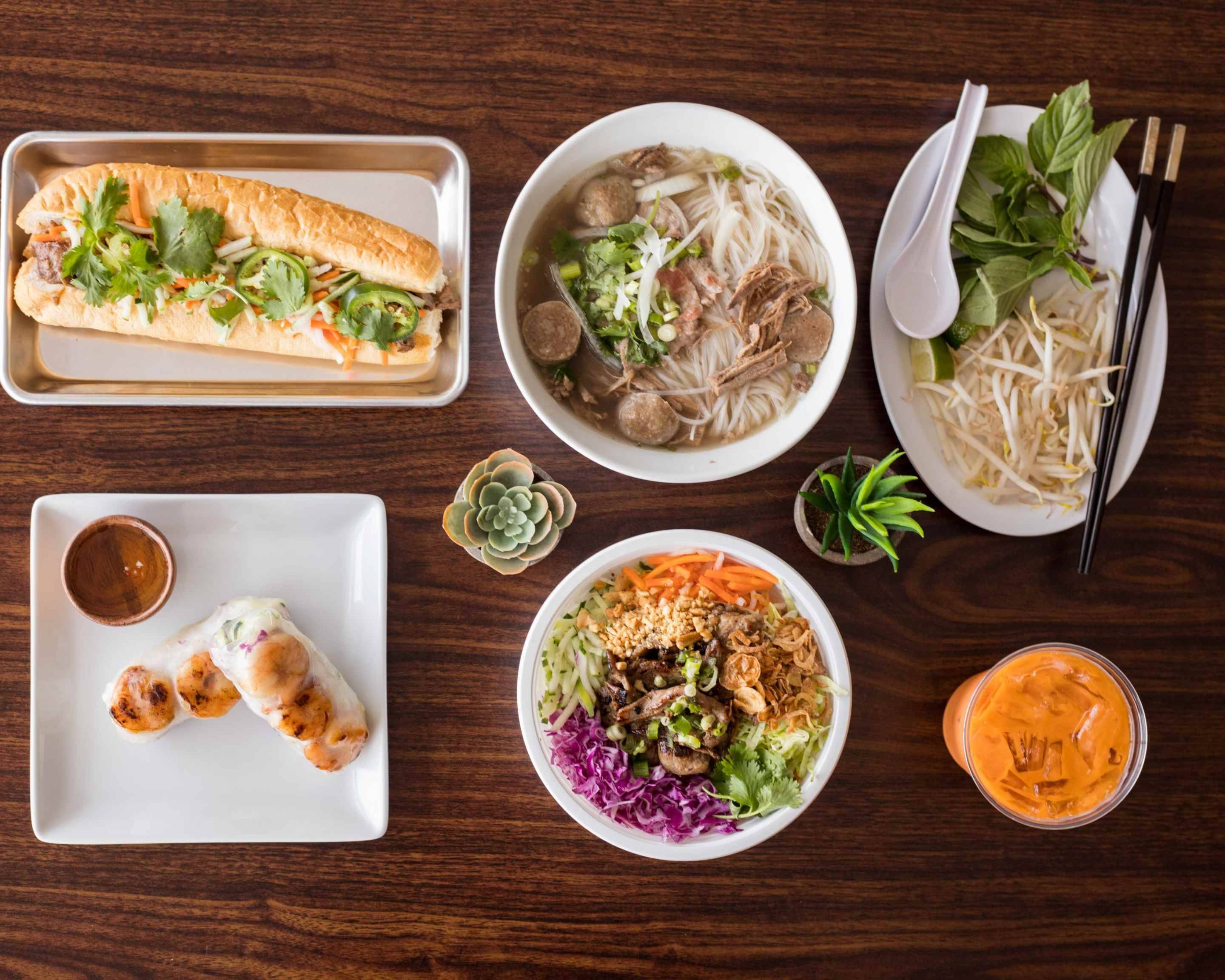 Order DD Mau Vietnamese Eatery (Webster Groves) Menu Delivery in Saint ...