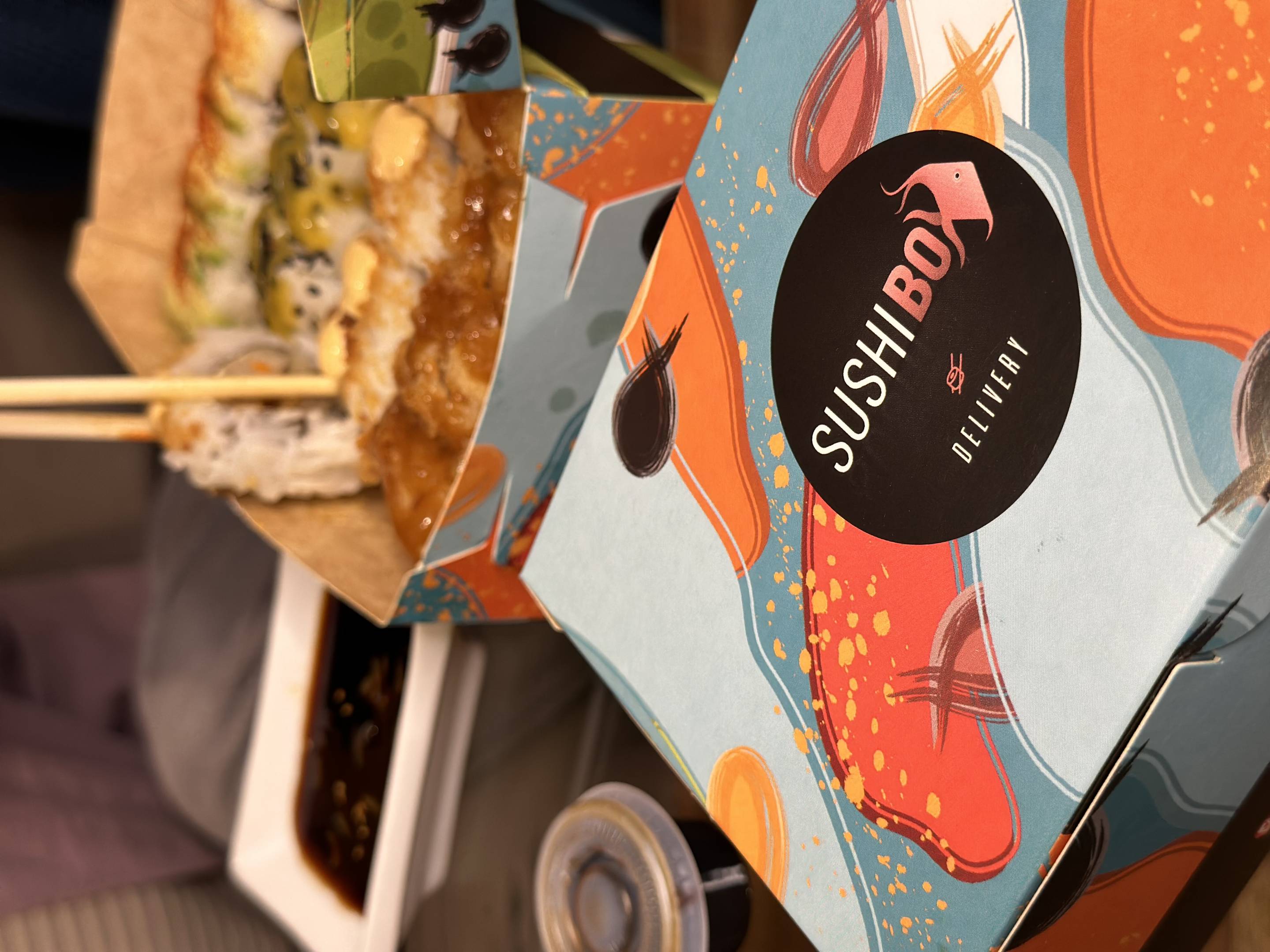 SushiBox a domicilio en Quito | Menú y precios | Uber Eats