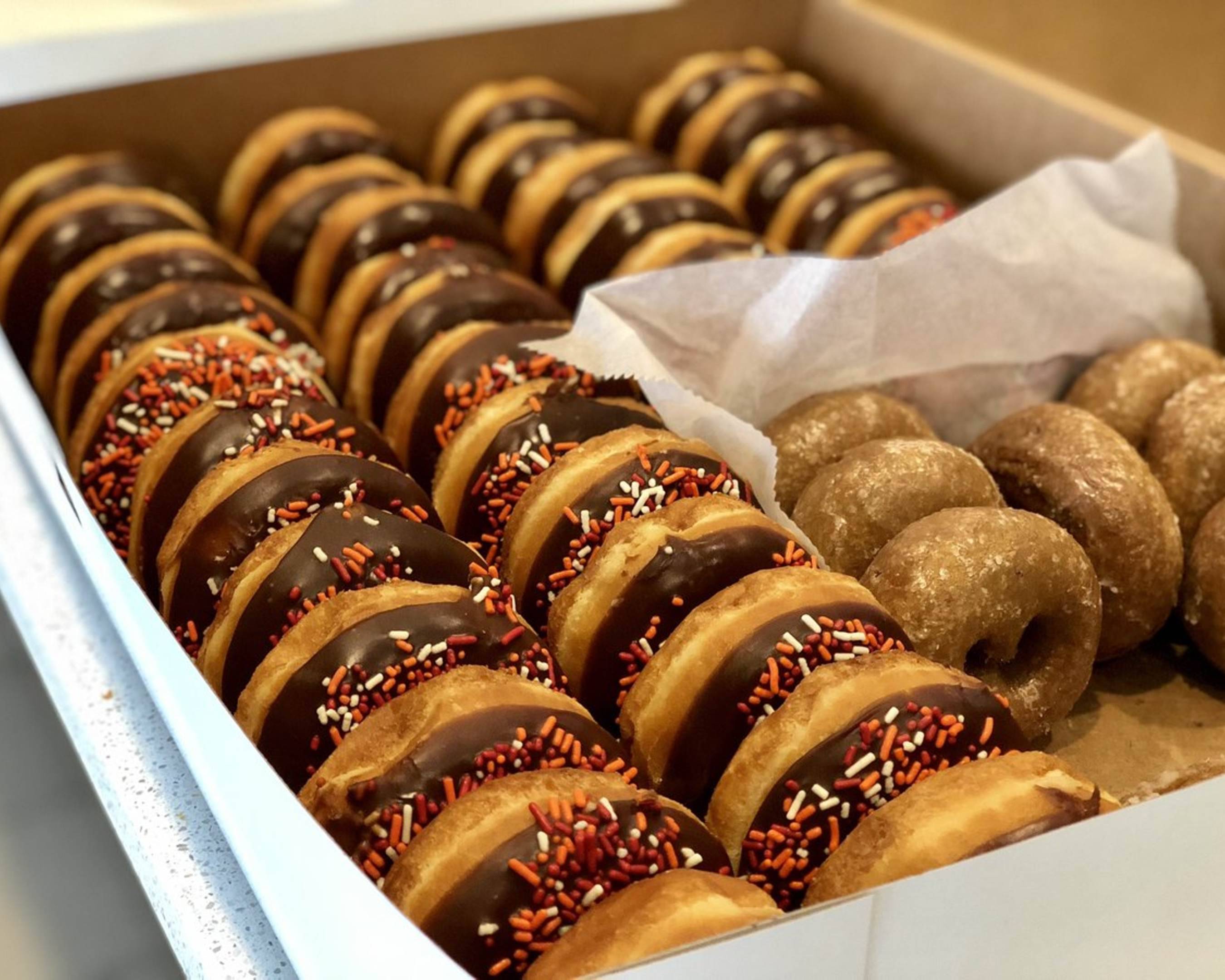 Order Donut Drive-Up Menu Delivery【Menu & Prices】| St Louis | Uber Eats