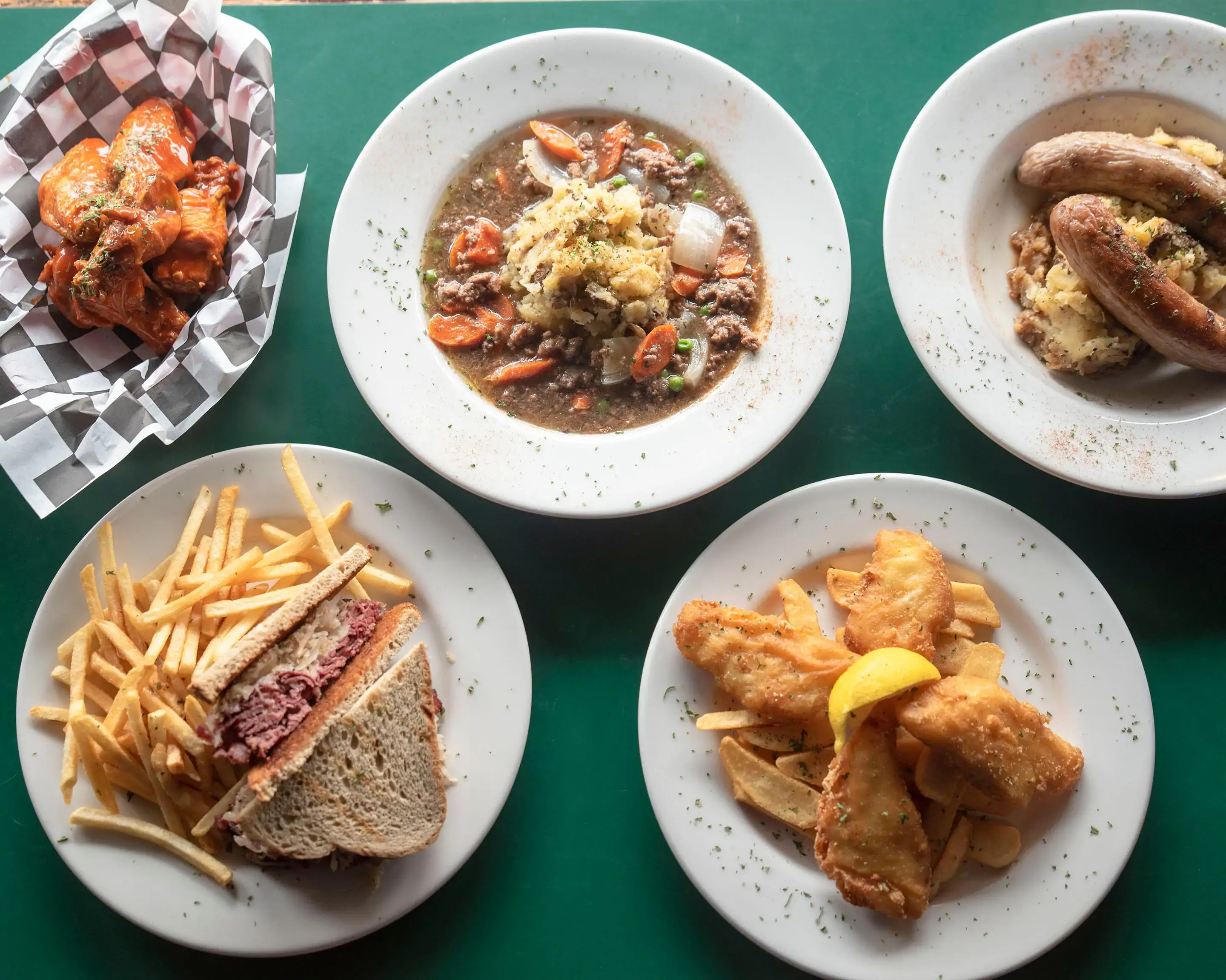 Order Pizza Magpie Magique Delivery【Menu & Prices】| Montreal | Uber Eats