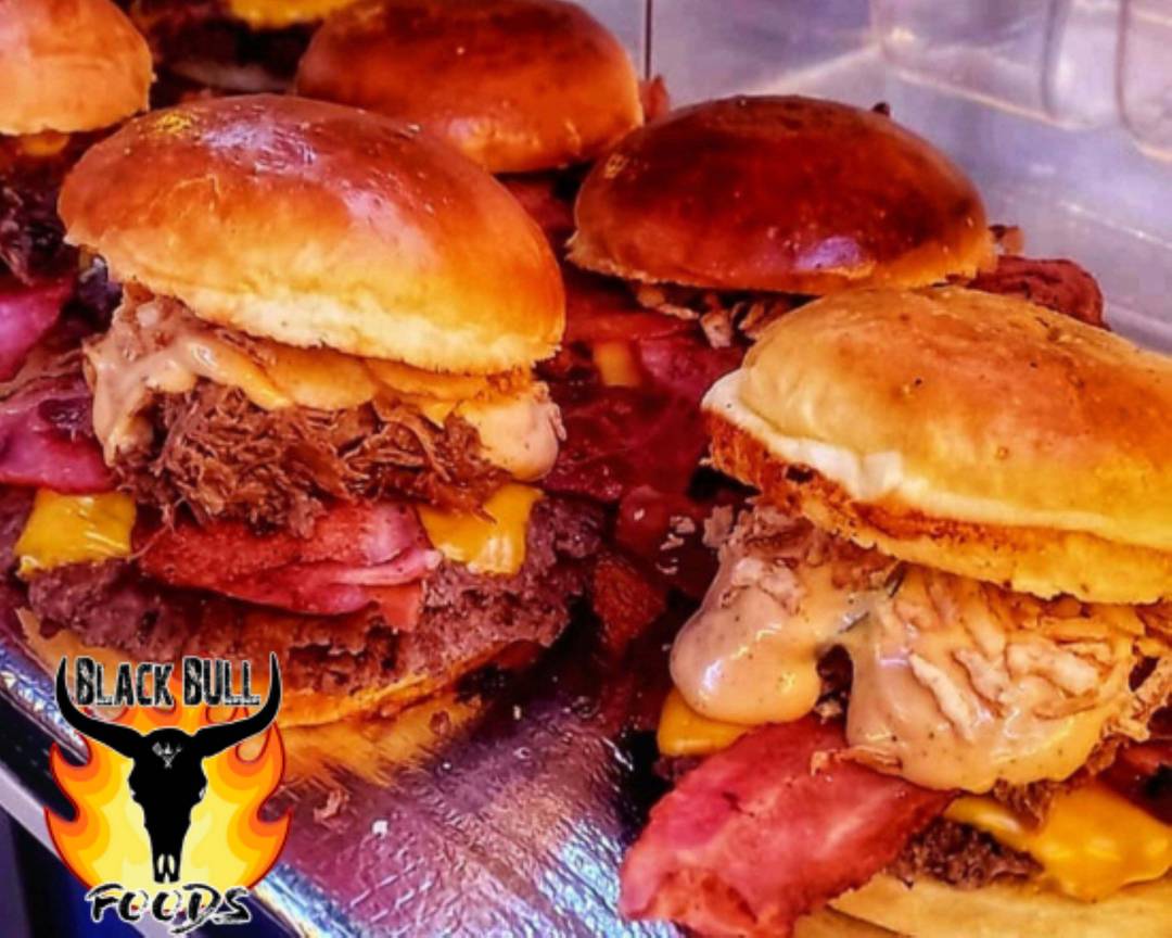 Smash Burguer ～ BLACK BULL FOODS ブラック ブル フーズの出前・宅配・テイクアウトメニュー | ウーバーイーツ