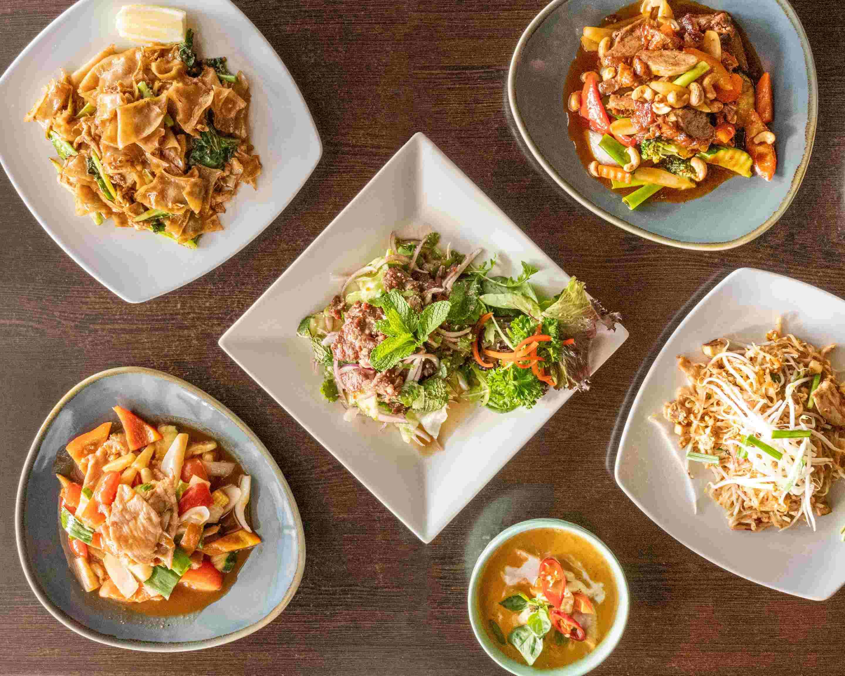 Darun thai Restaurant Menu - Takeout in Brisbane | Delivery Menu ...