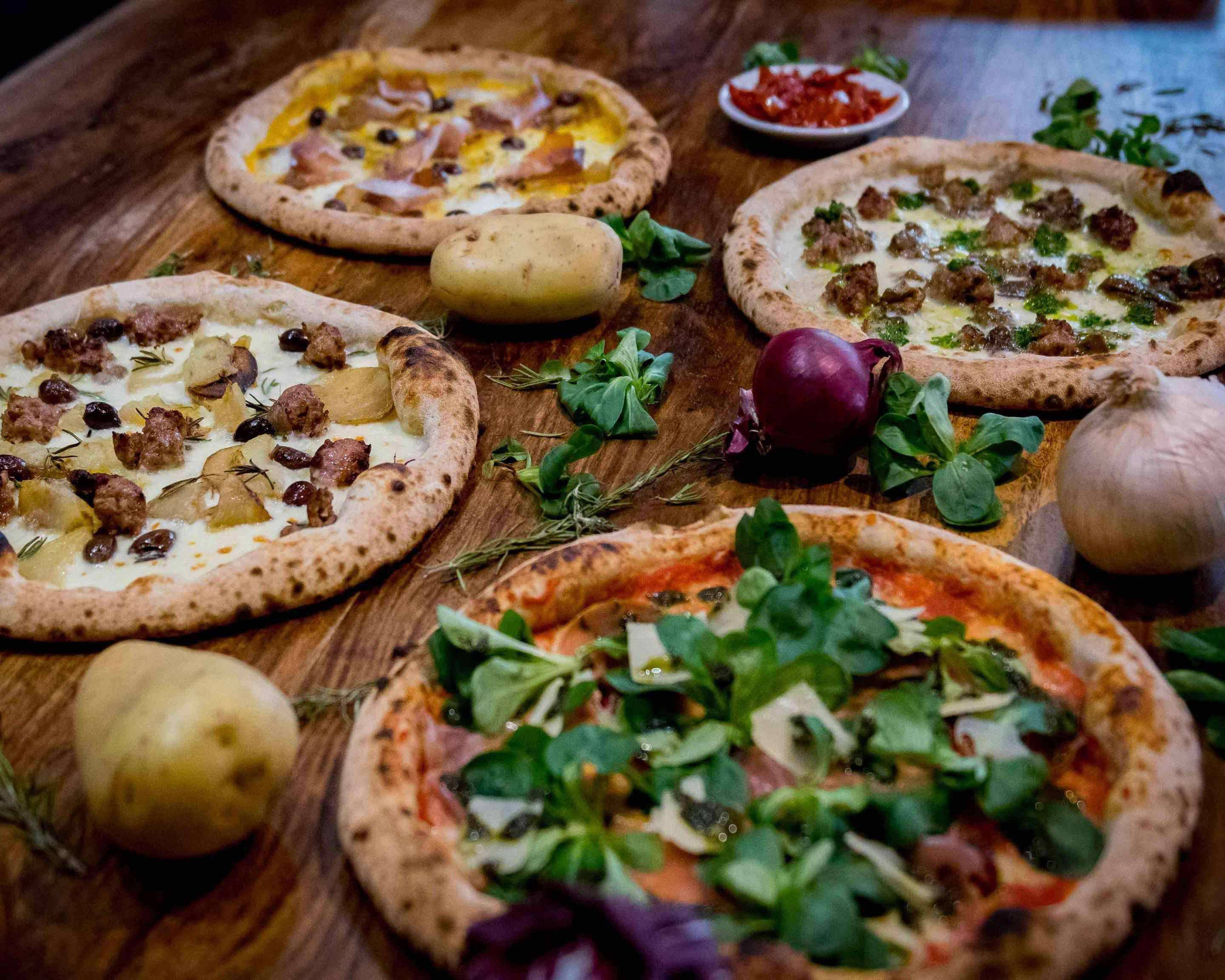Livraison Pizza Mongelli à Toulouse - Menu et prix | Uber Eats