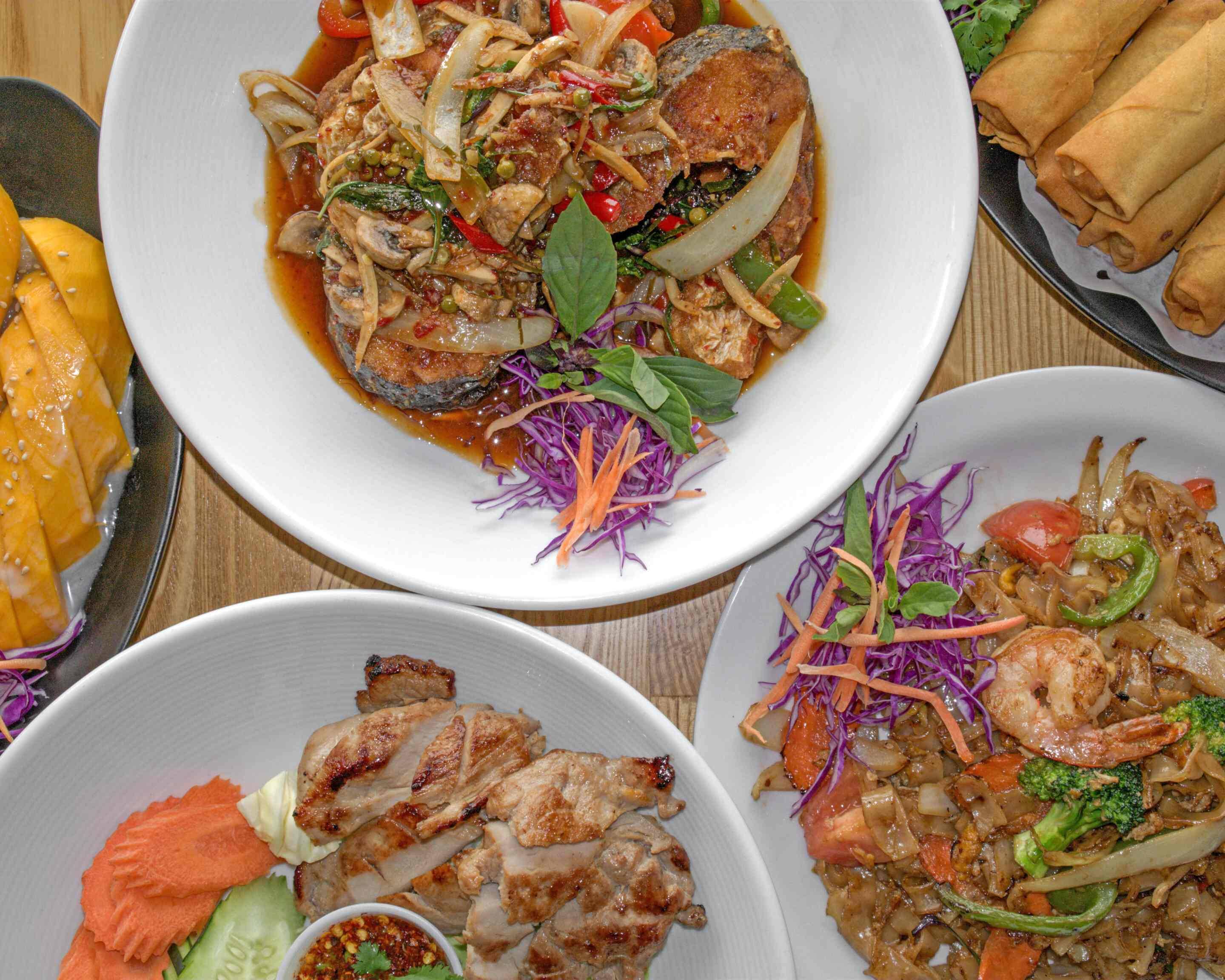 Naka Thai Kitchen Menu Las Vegas • Order Naka Thai Kitchen Delivery ...