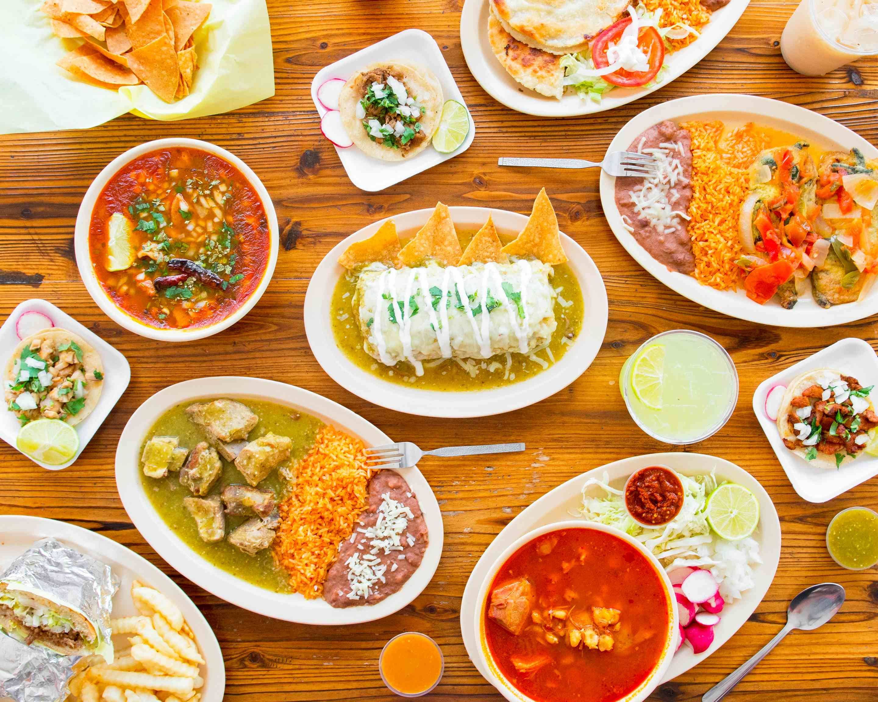 Order Las Coronas Grill Menu Delivery【Menu & Prices】| Huntington Park ...