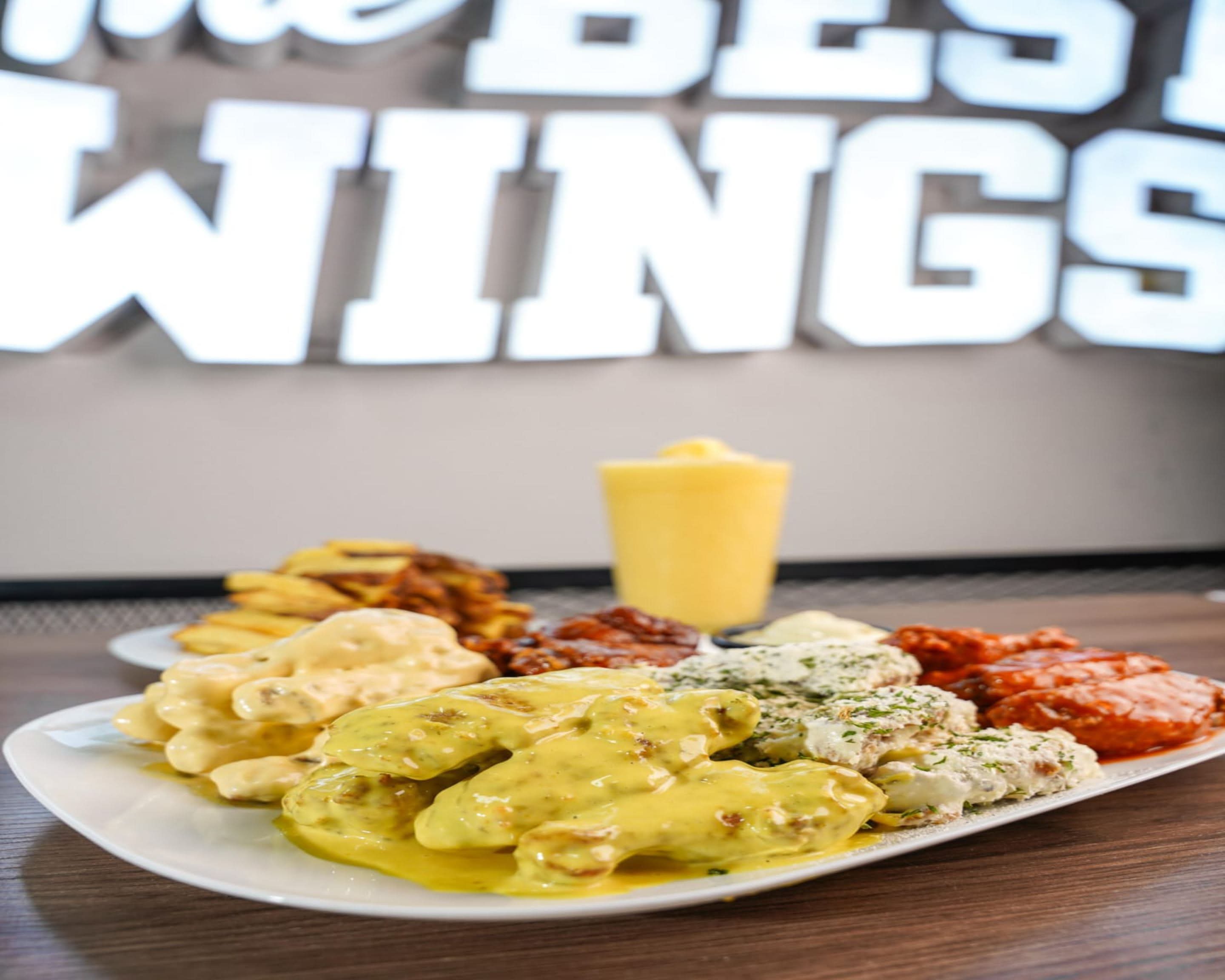 SOHO BURGUERS AND WINGS REAL AUDIENCIA a domicilio en Quito | Menú y ...