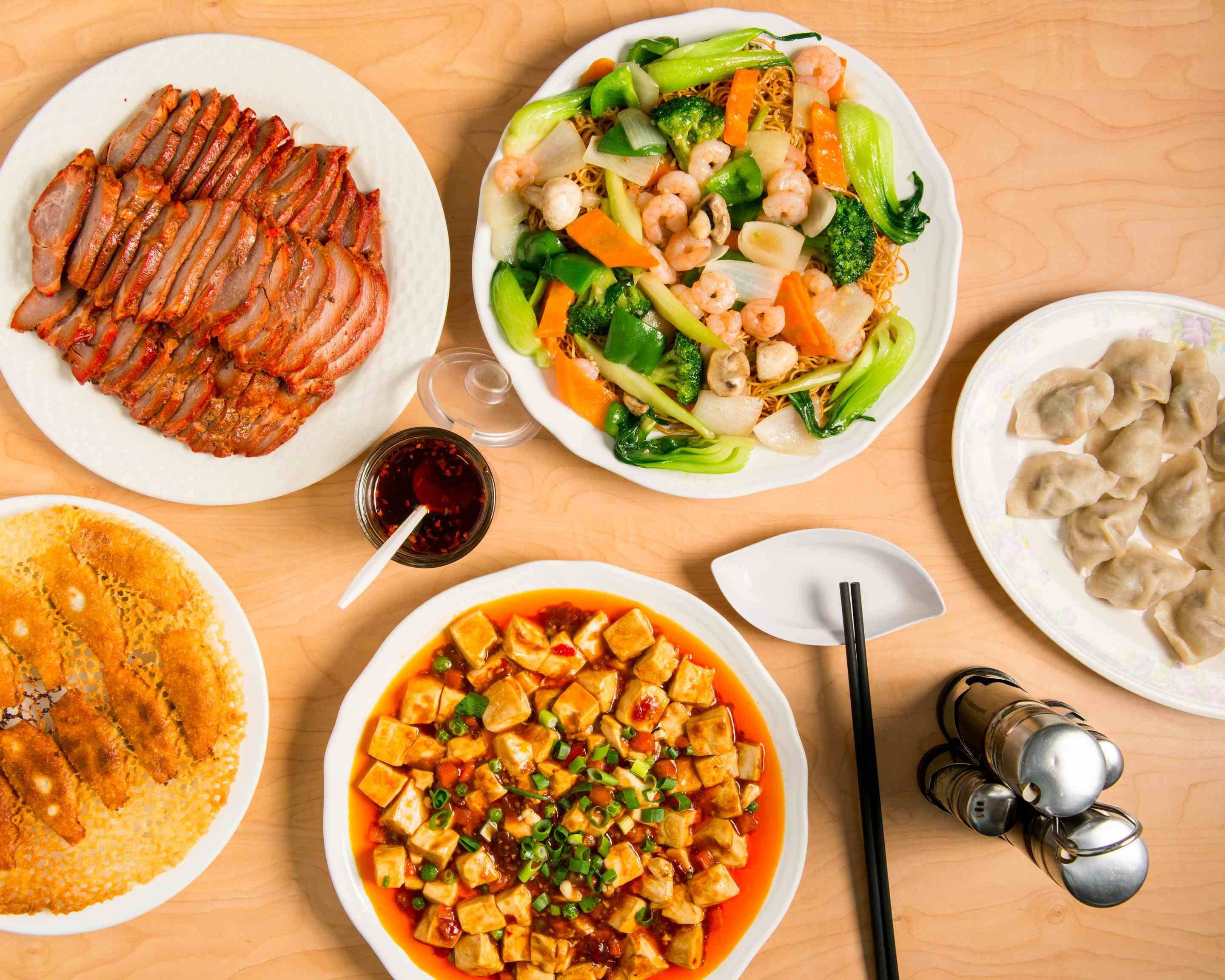 Order Chinese Dumplings (St.Clair Ave) Restaurant Delivery【Menu ...