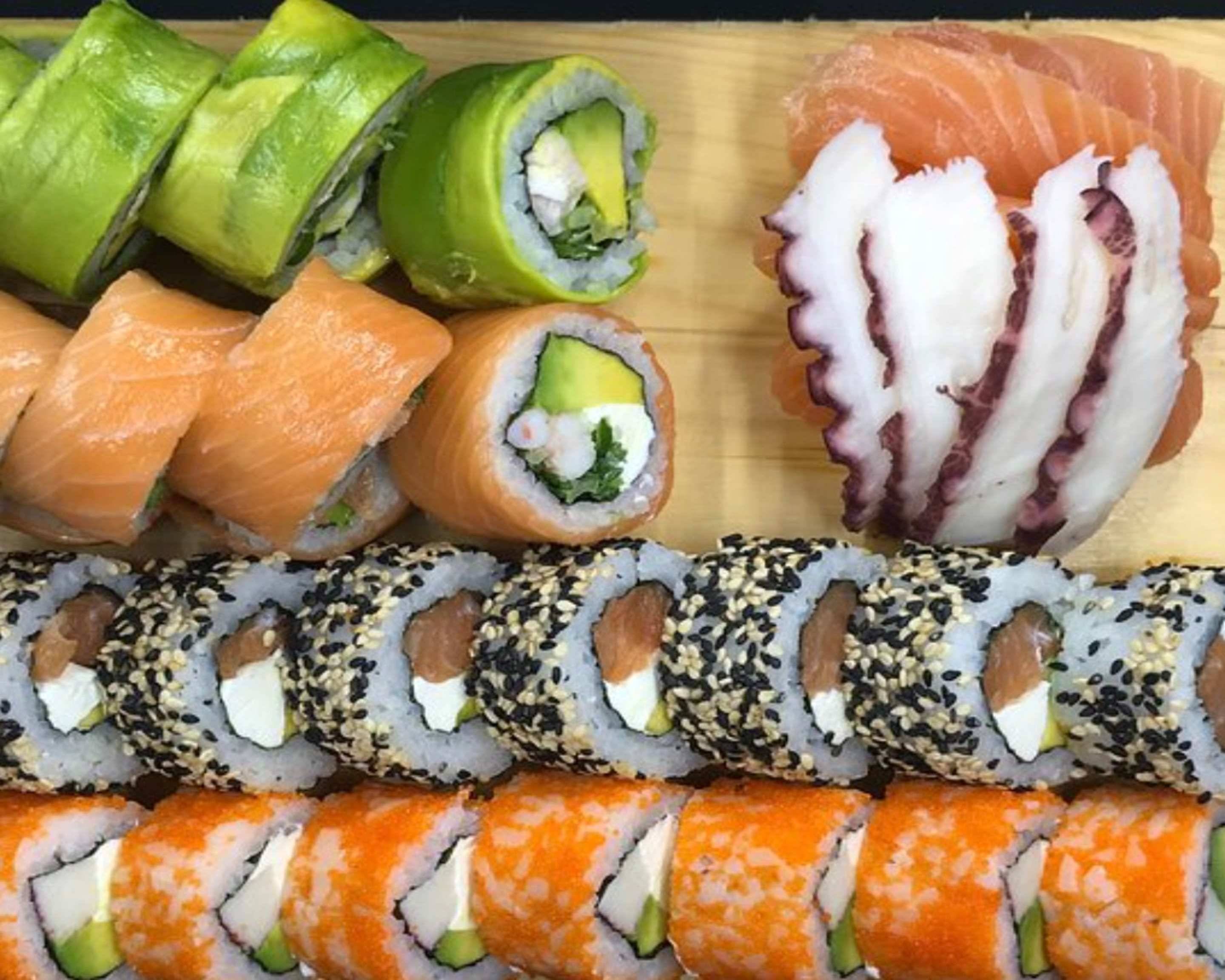 Order Le Sushi - Menu & prices - quillota-vs-cl delivery | Uber Eats