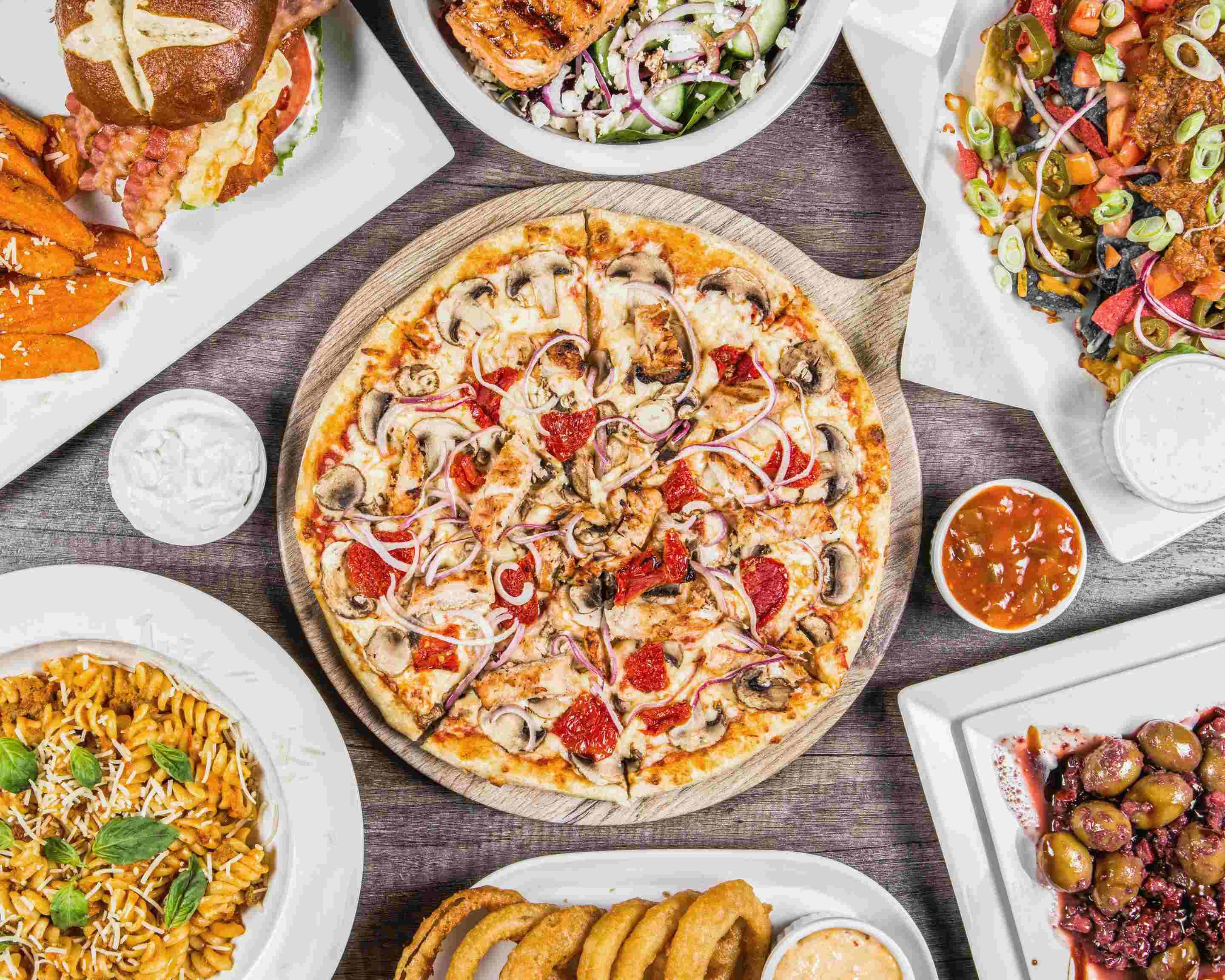 Order La gabbia Grill&Bar Delivery【Menu & Prices】| Newmarket | Uber Eats