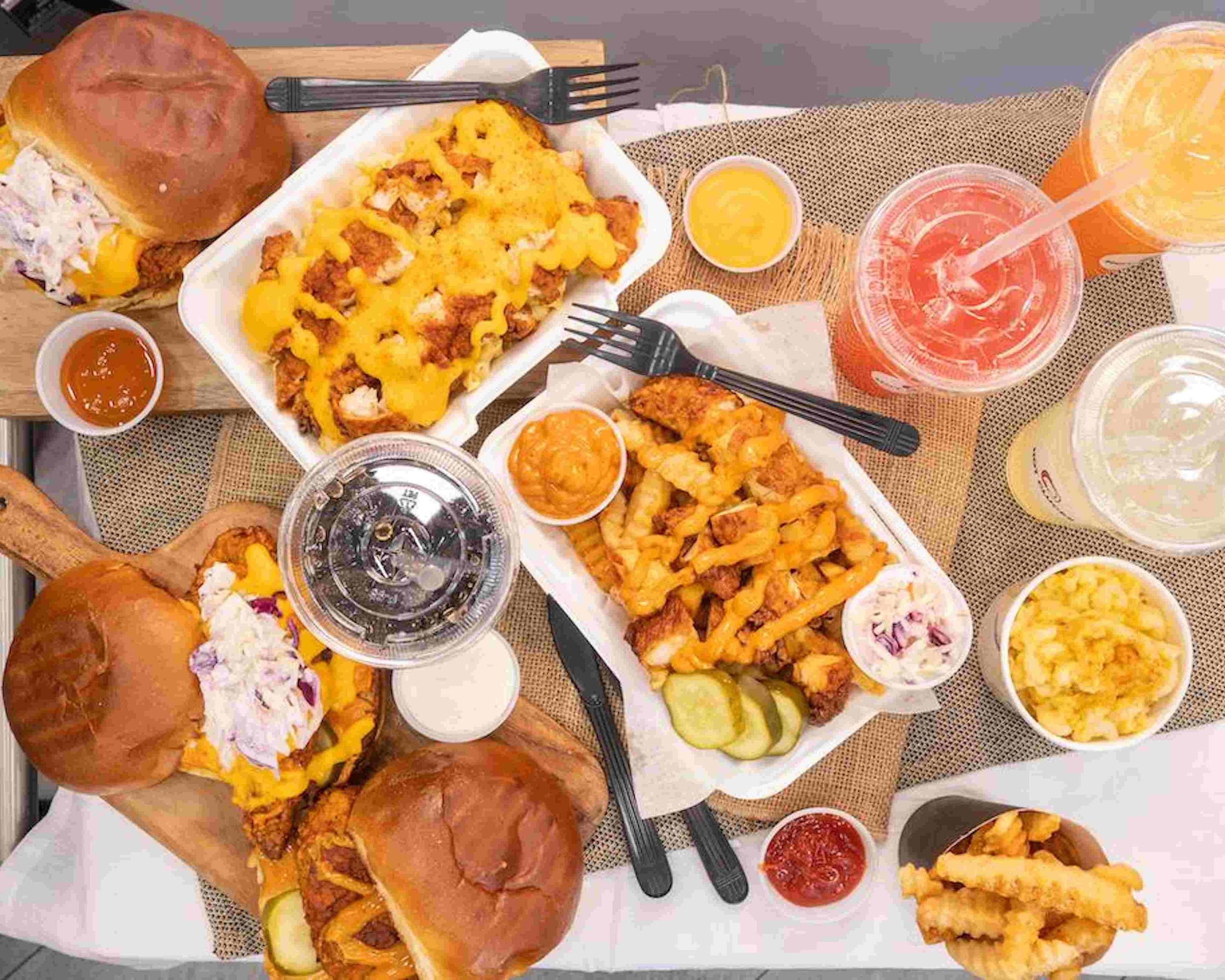 Order Hot Clucks (Cottman) Menu Delivery【Menu & Prices】| Philadelphia ...