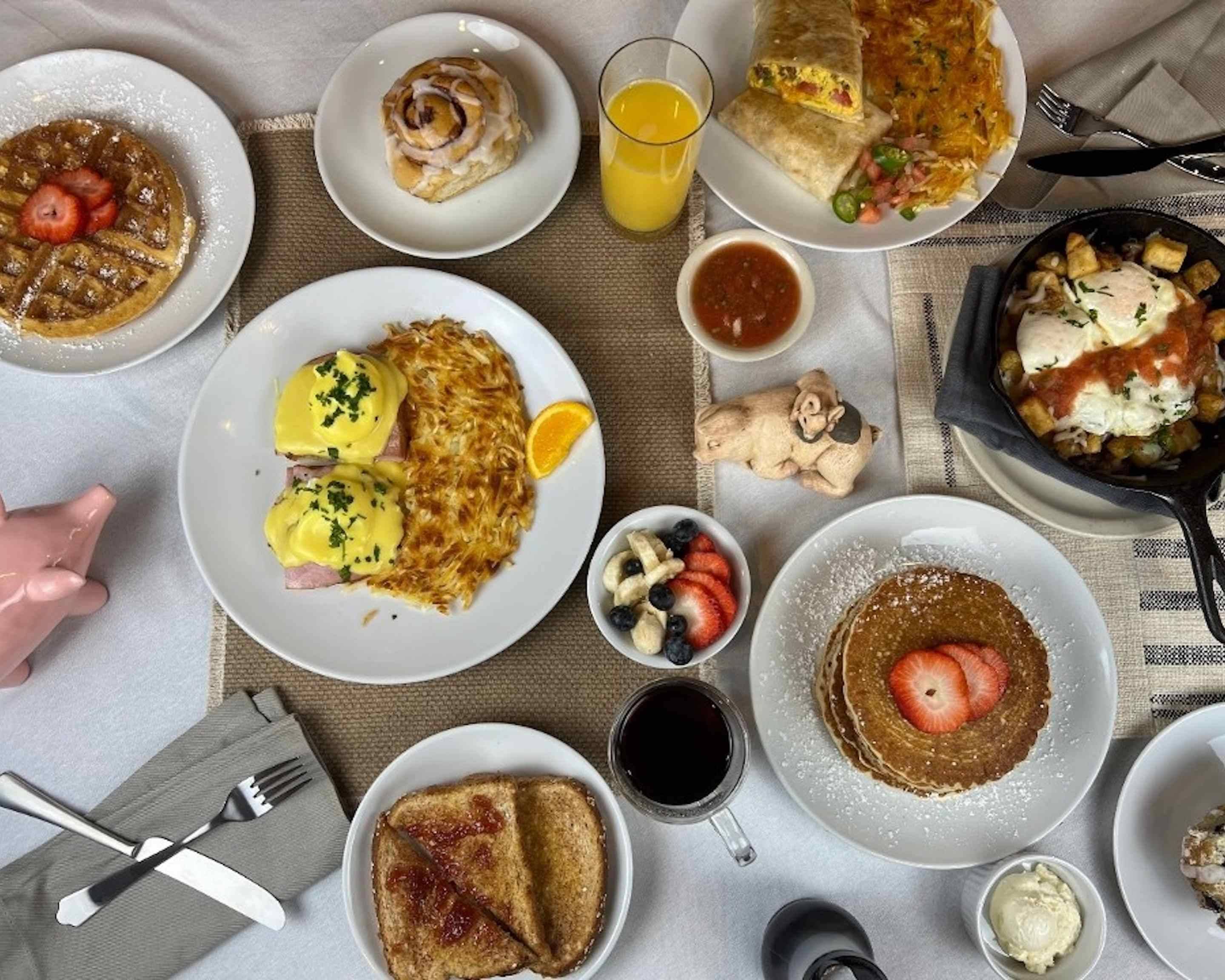 Order Snooty Pig Cafe - Menu & Prices - Highland Village Delivery ...