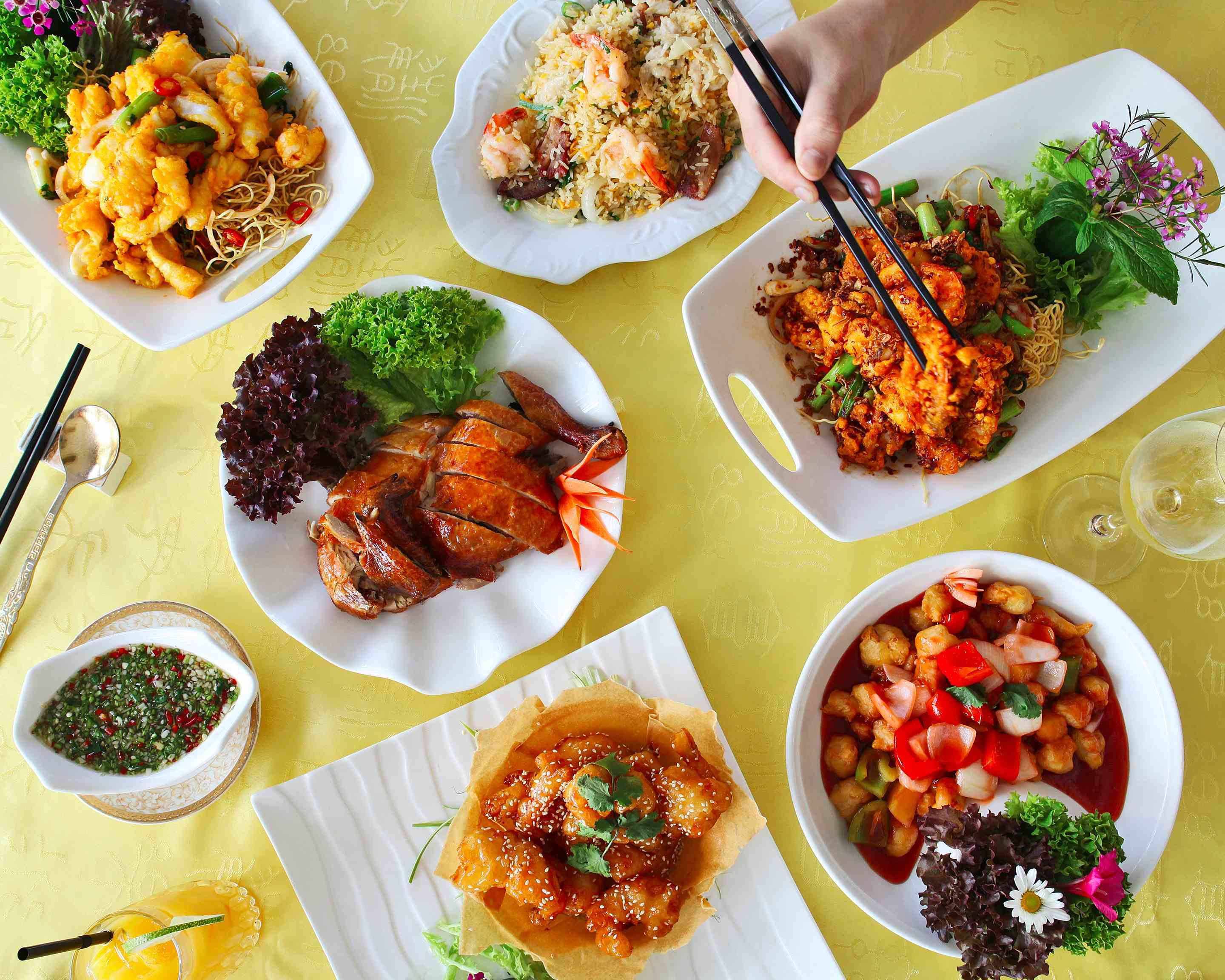 Han Palace Restaurant Menu - Takeout in Perth | Delivery Menu & Prices ...