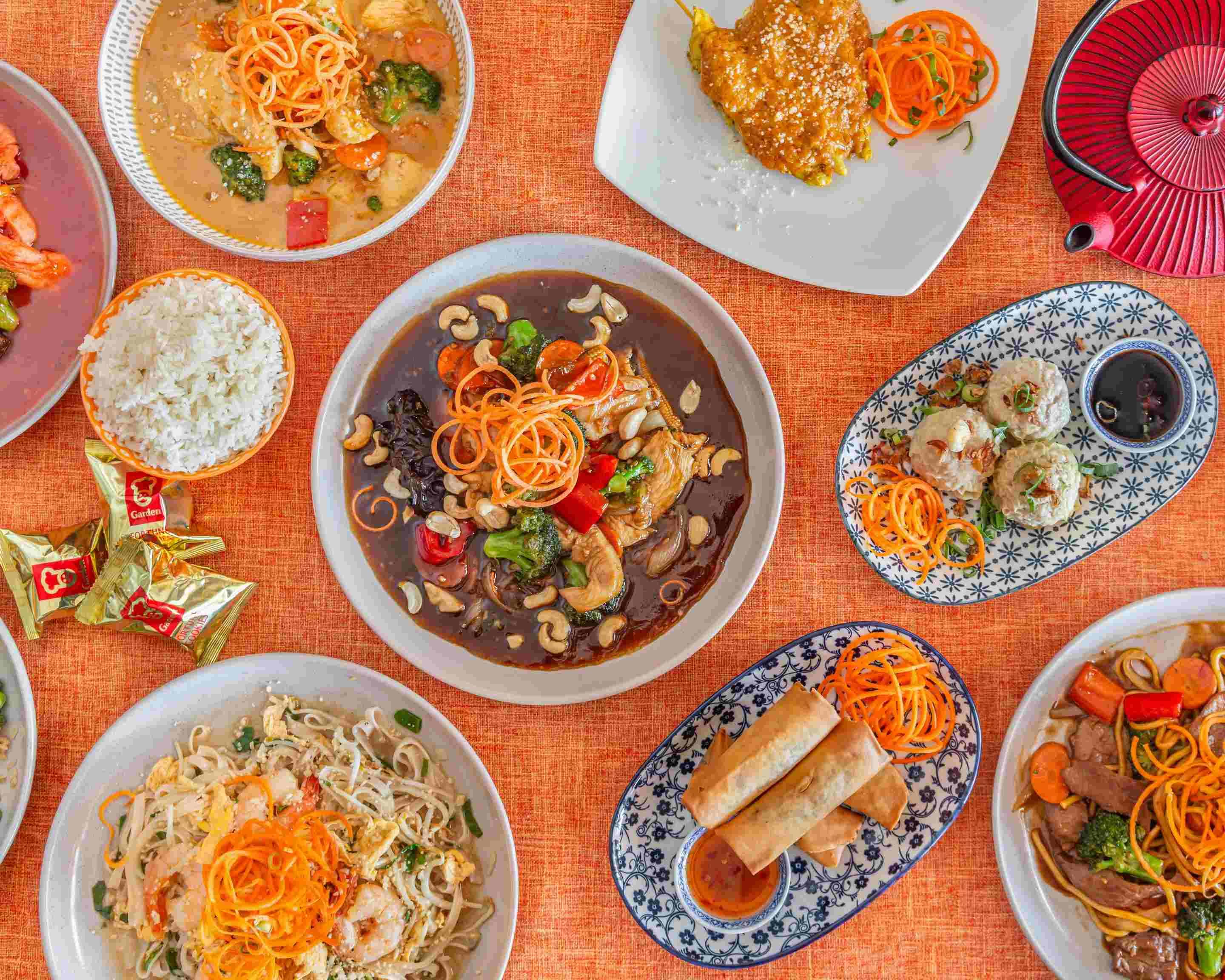 Cafe de Orient Menu Takeout in Sunshine Coast | Delivery Menu & Prices ...