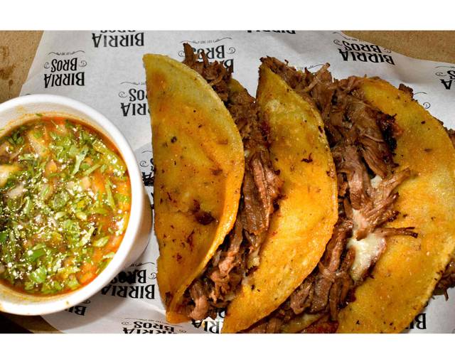 Birria Bros a domicilio en Guayaquil | Menú y precios | Uber Eats