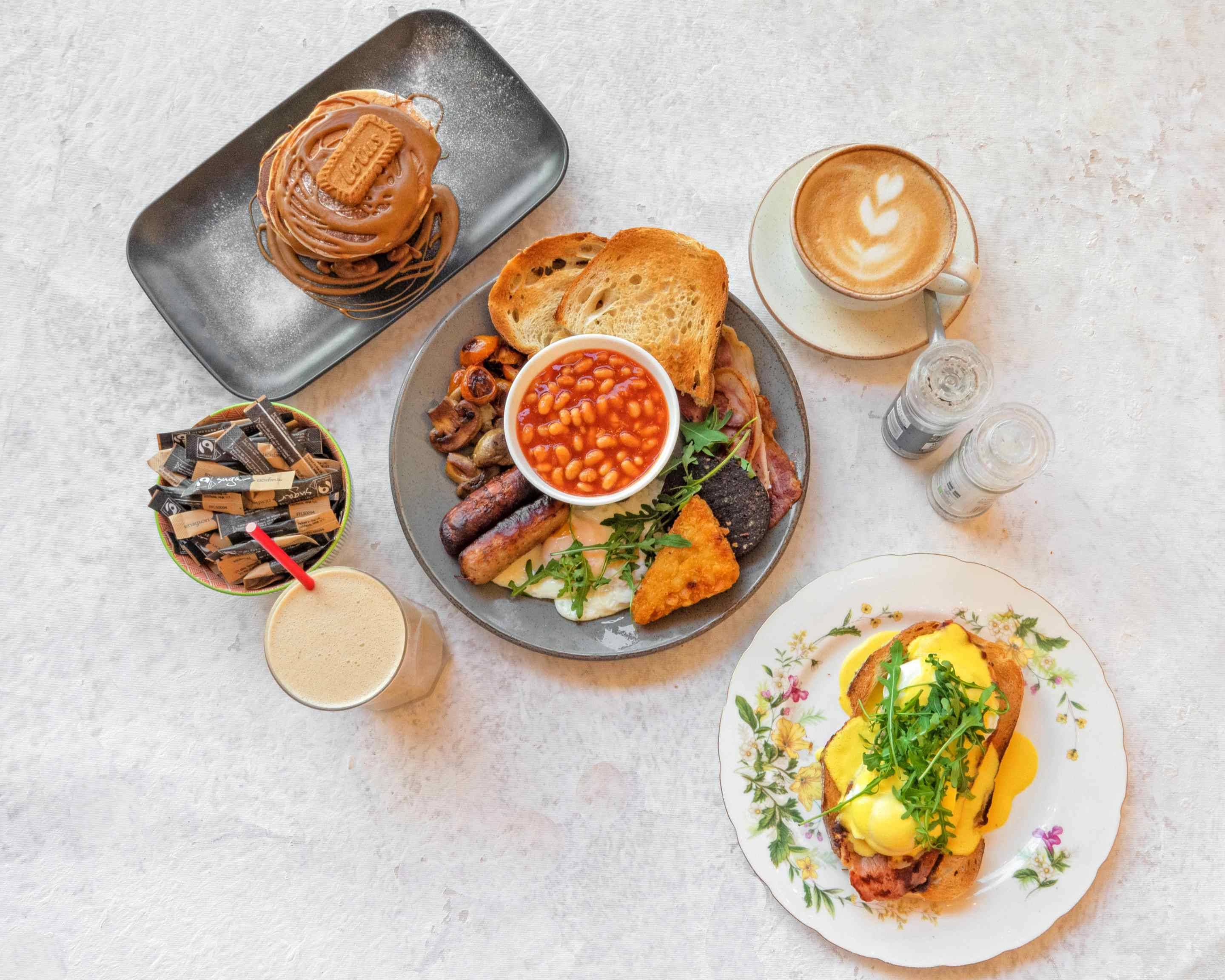 Reggie's Coffee Bar And Kitchen Menu - Takeaway in North East, UK ...