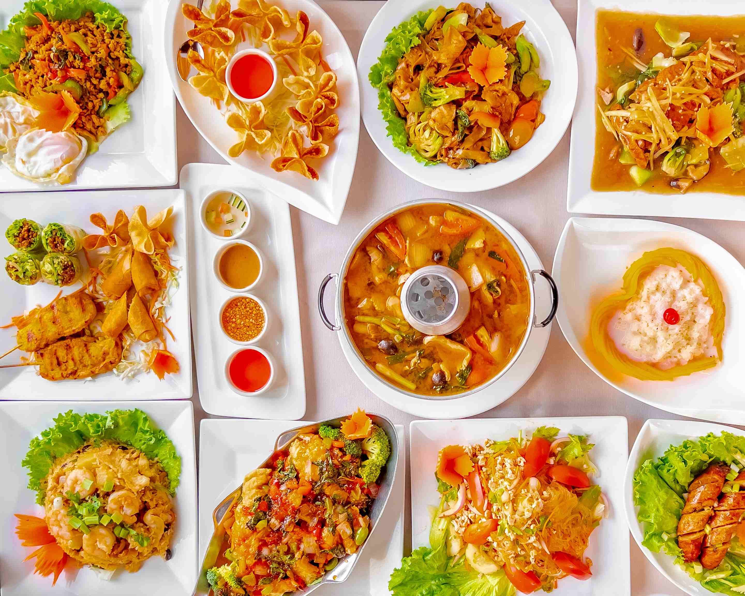 Order Tuk Tuk Thai Delivery in Overland Park | Menu & Prices | Uber Eats