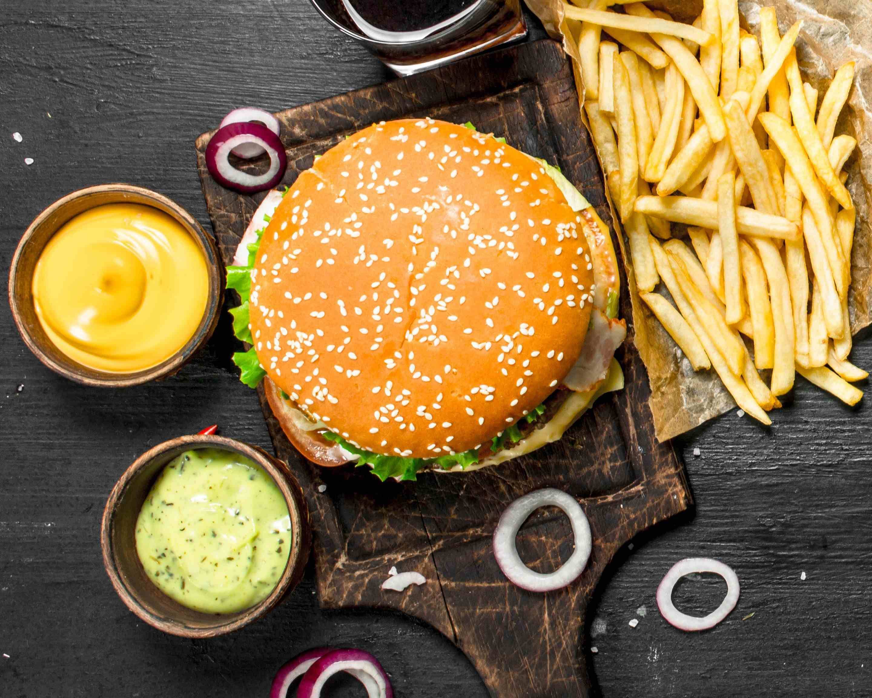 Order Hey Burger (1010 W Argyle Street) - Menu & Prices - Chicago Delivery | Uber Eats