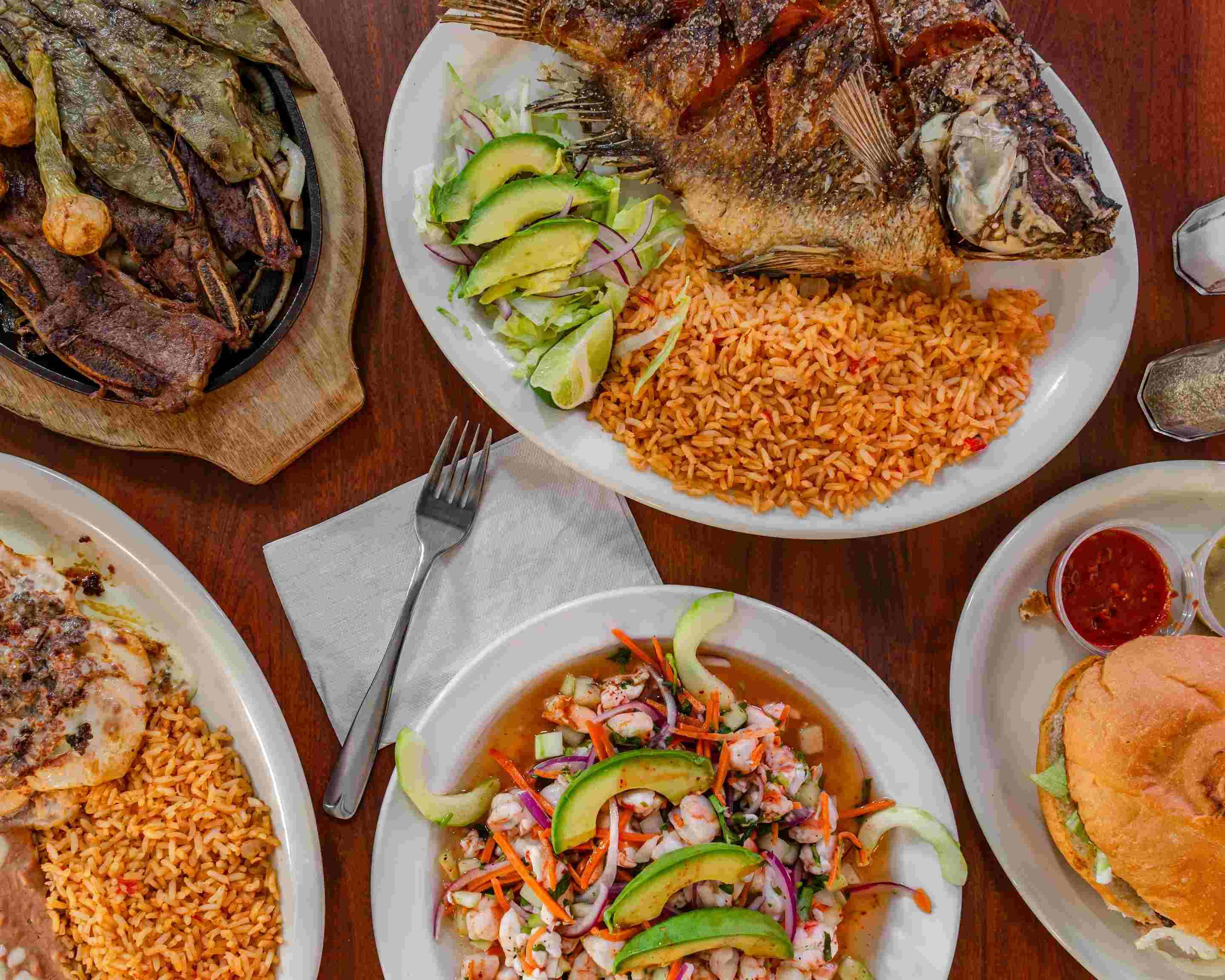 Order Mariscos Agua Verde Mexican Restaurant Menu Delivery in Los ...