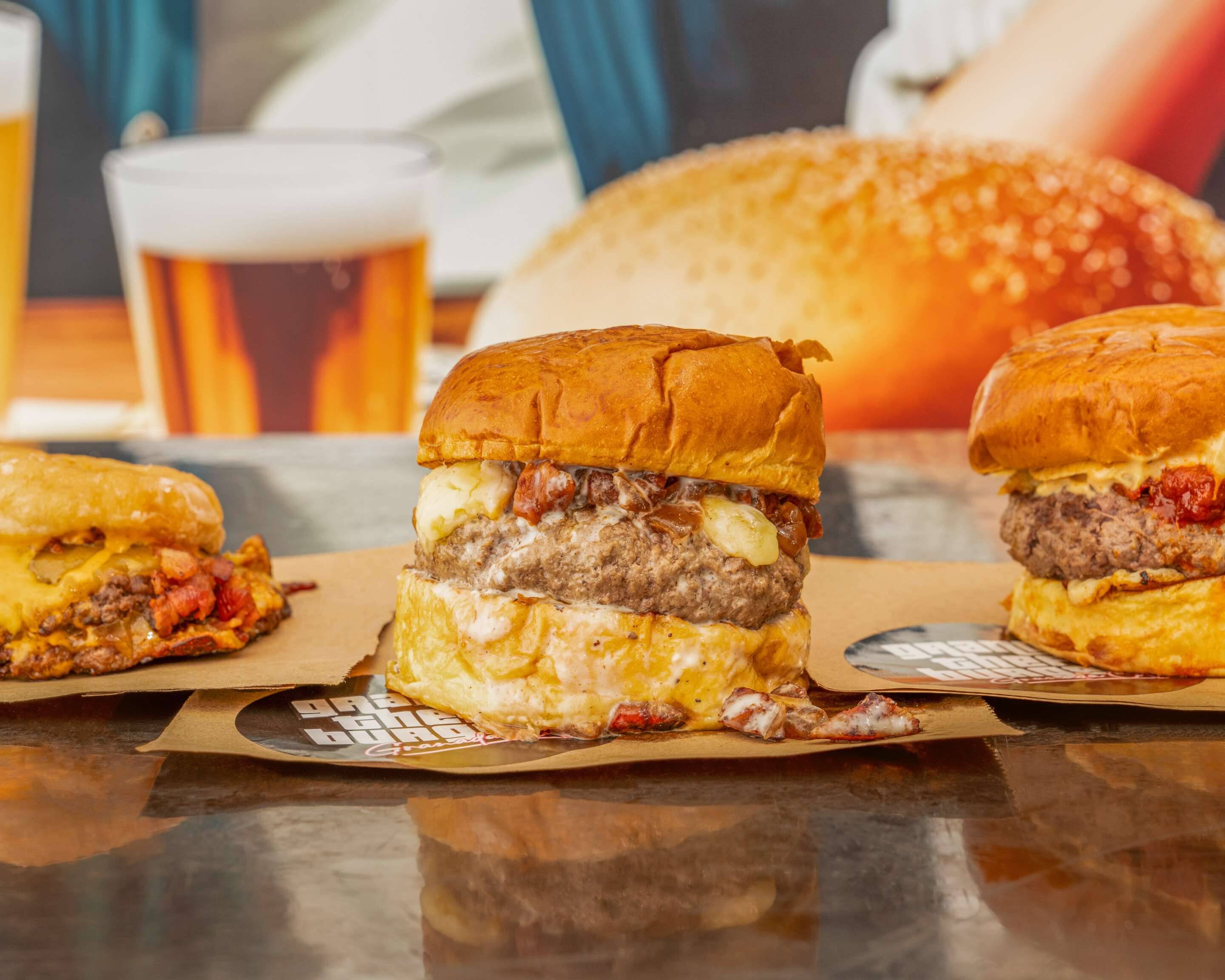 Grand Theft Burger menú y precios - Pide a domicilio en Granada - Uber Eats