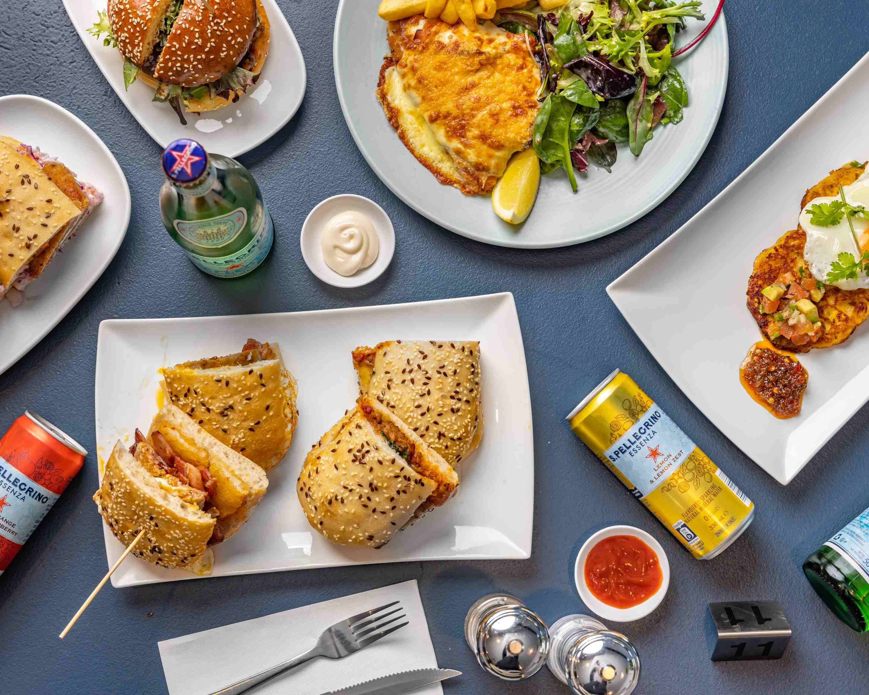 Crossroads Diner Coburg Menu Takeout in Melbourne | Delivery Menu ...