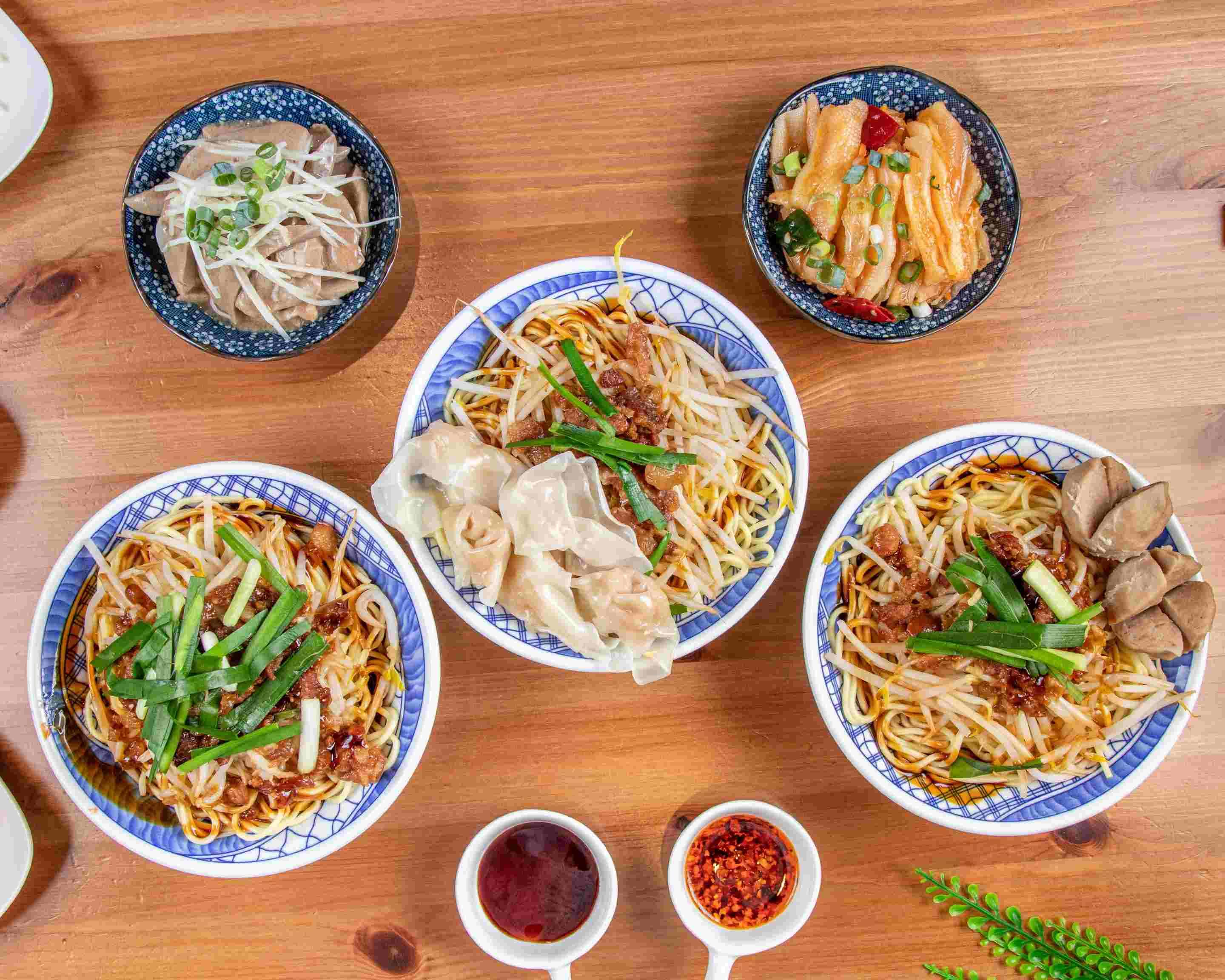 頭份麵飯館 Menu Delivery in Toufen | Delivery Menu & Prices | Uber Eats