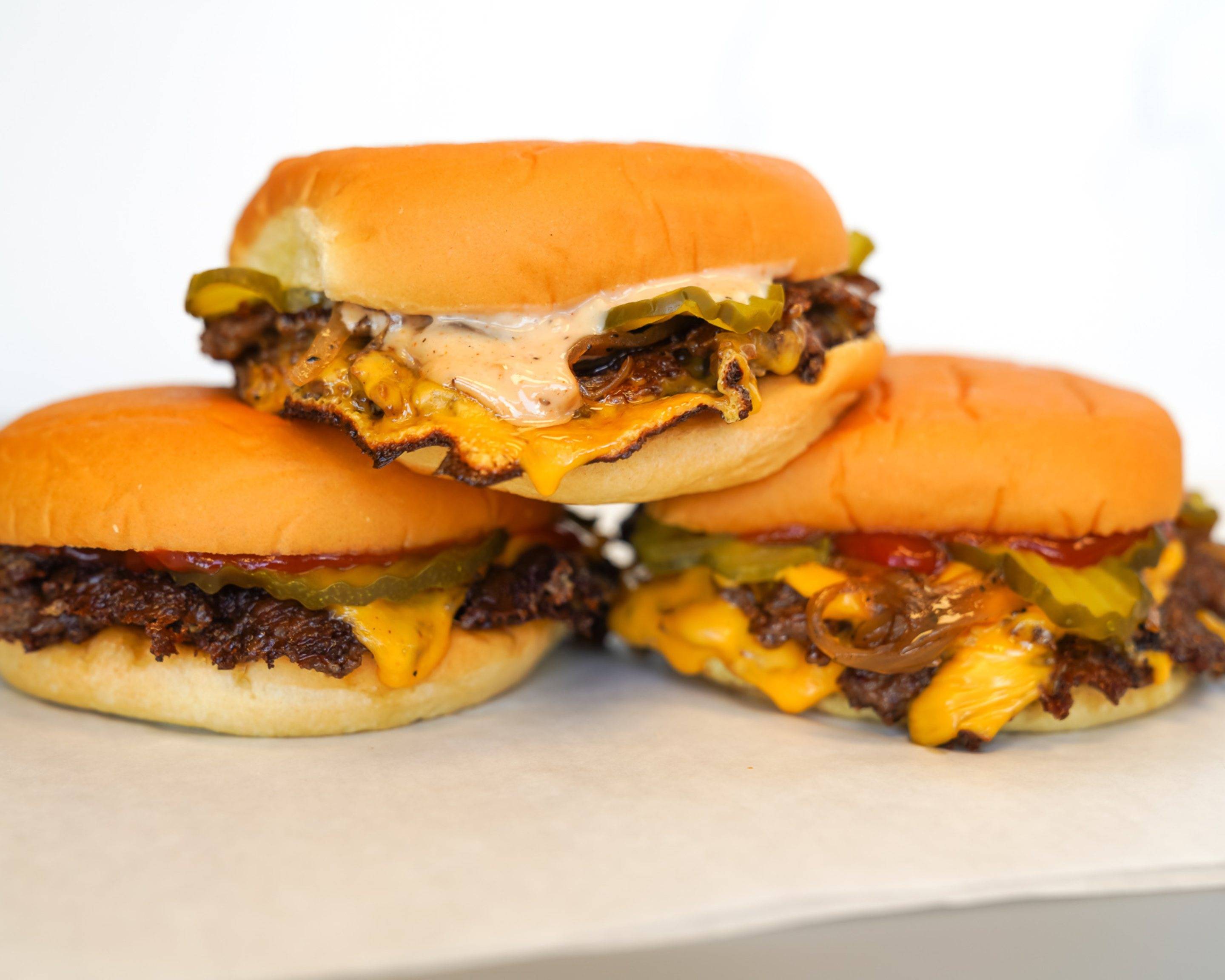 Bud's Burgers (12453 Oxnard St) Menu Los Angeles • Order Bud's Burgers ...