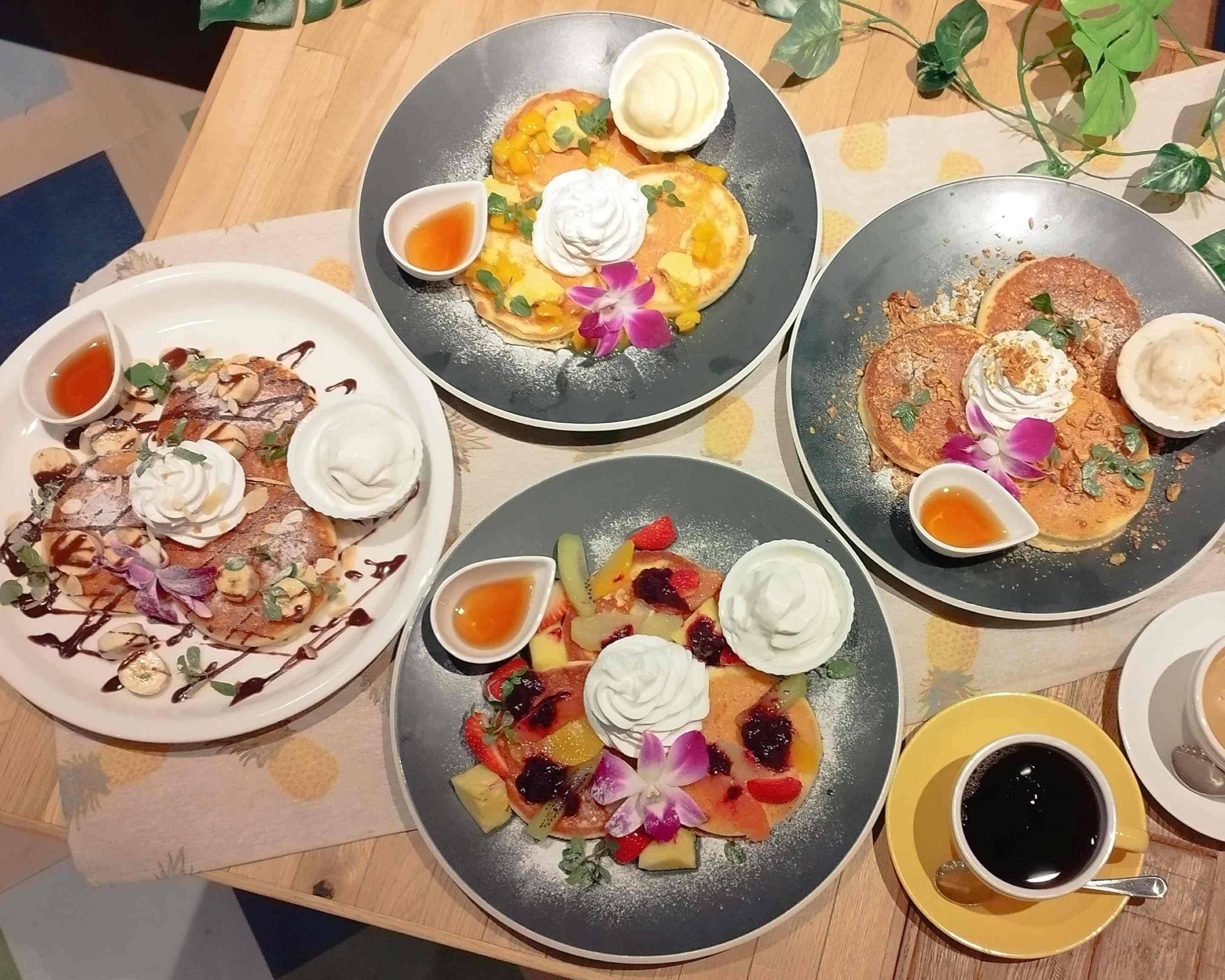 パン工房とハワイアンレストラン HILO KITCHEN Bread factory and Hawaiian restaurant HILO ...