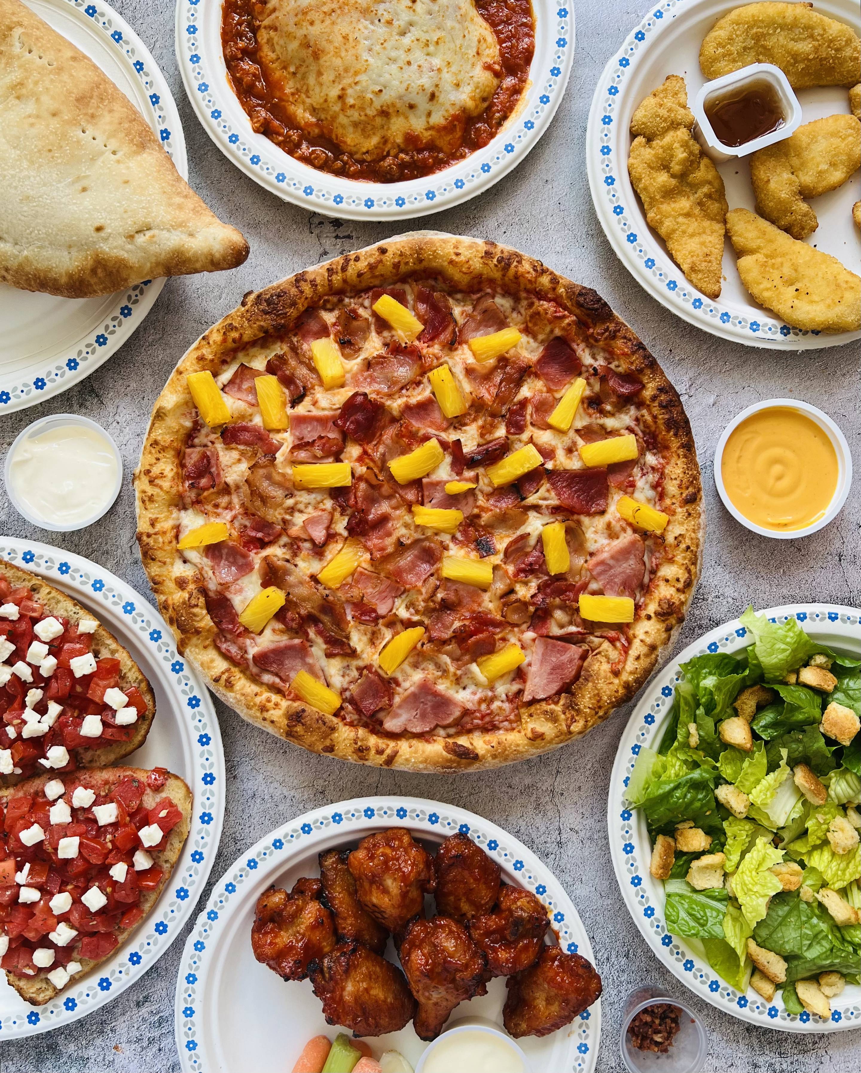 Order Amadio’s Pizza - Menu & Prices - Mississauga Delivery | Uber Eats