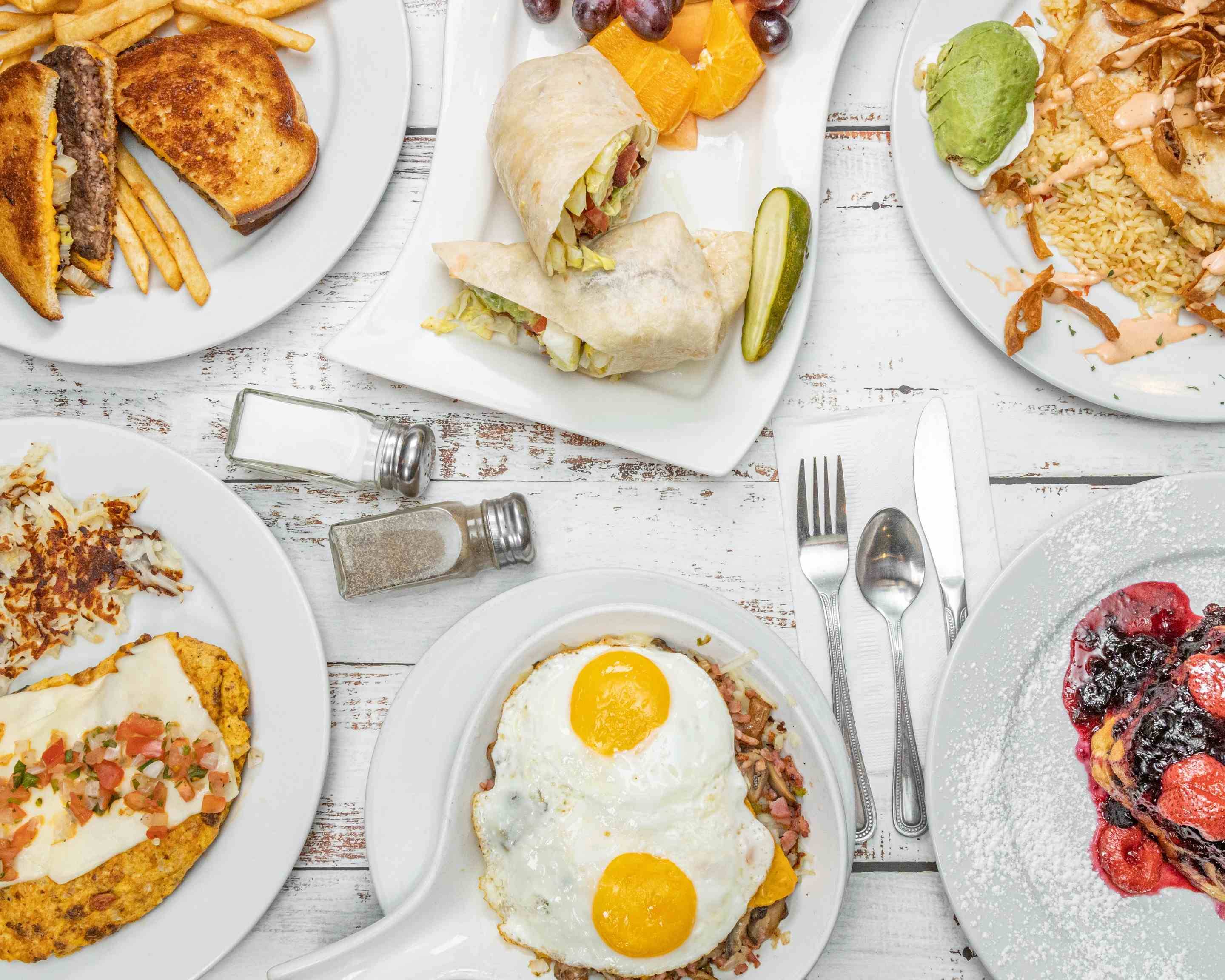 Order George's Restaurant Menu Delivery【Menu & Prices】| Chicago | Uber Eats