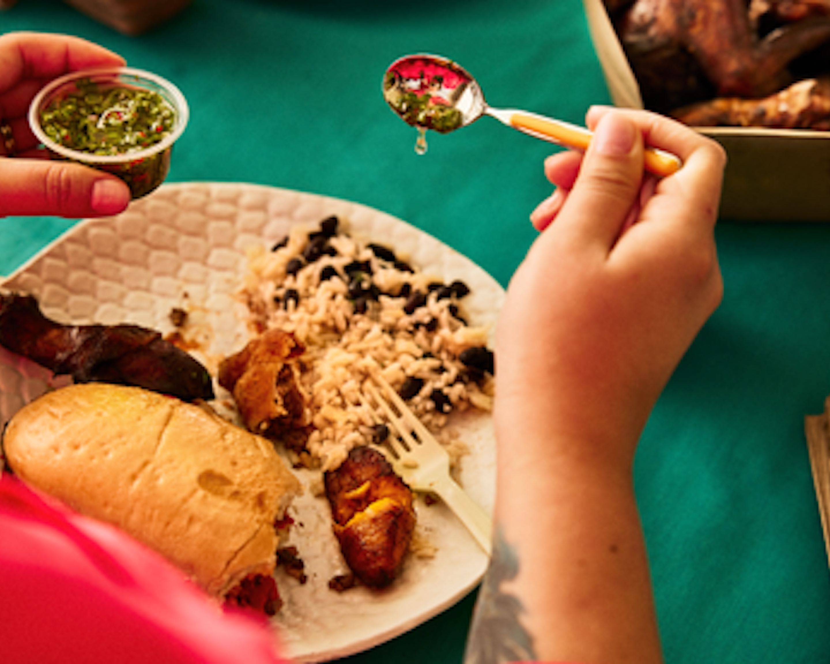 Livraison du menu Lova Délices ️ à Paris - 【Menu et prix】 | Uber Eats