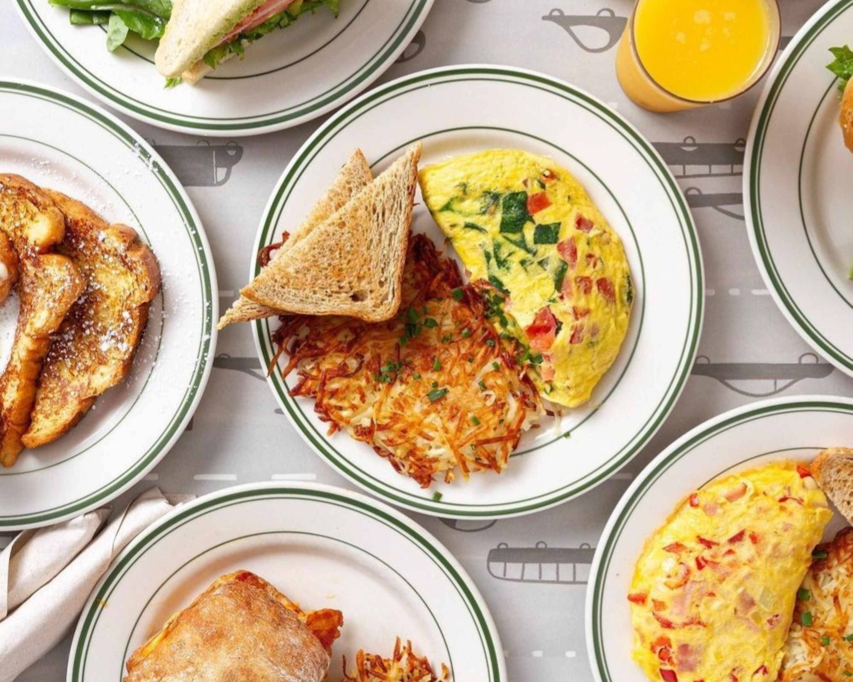 Order Ari's Diner (2000 Fenwick Street NE) Menu Delivery【Menu & Prices ...