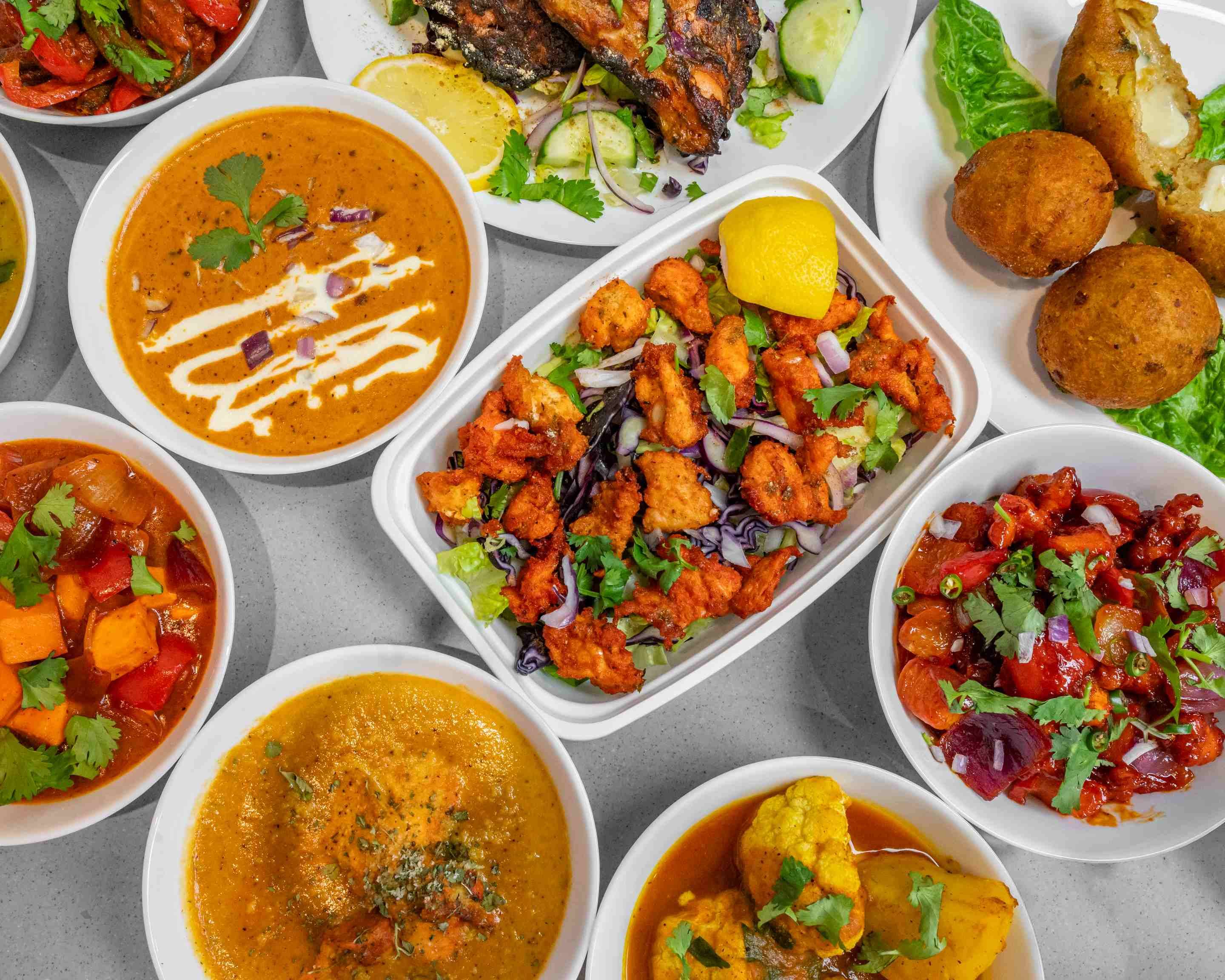 Commander d'un La Sanaz Grill【Menu et prix】| Toronto | Uber Eats