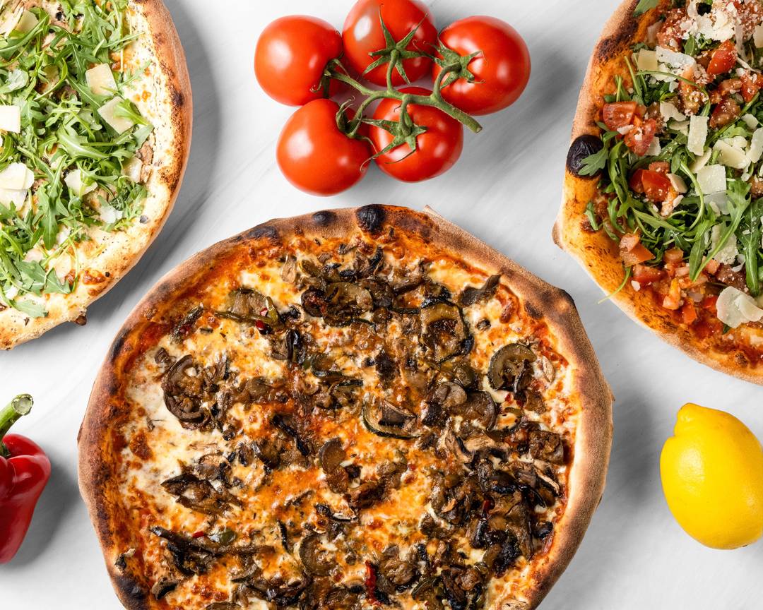 Order Pizza Delivery Near Me in Stockholm | Uber Eats
