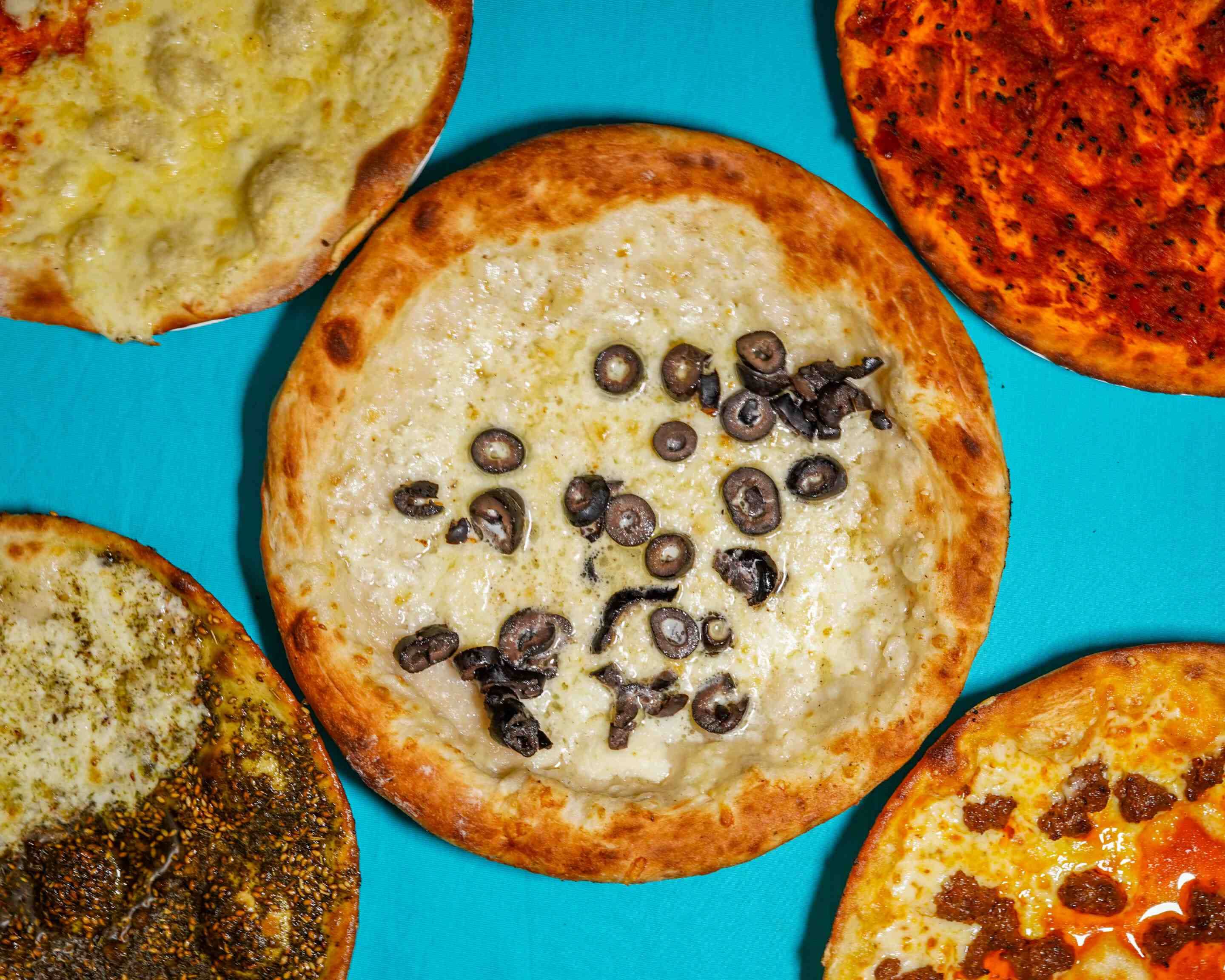 Pizza Emily Pizza und Manakish all Halal 🥰 Delivery | Menu & Prices ...