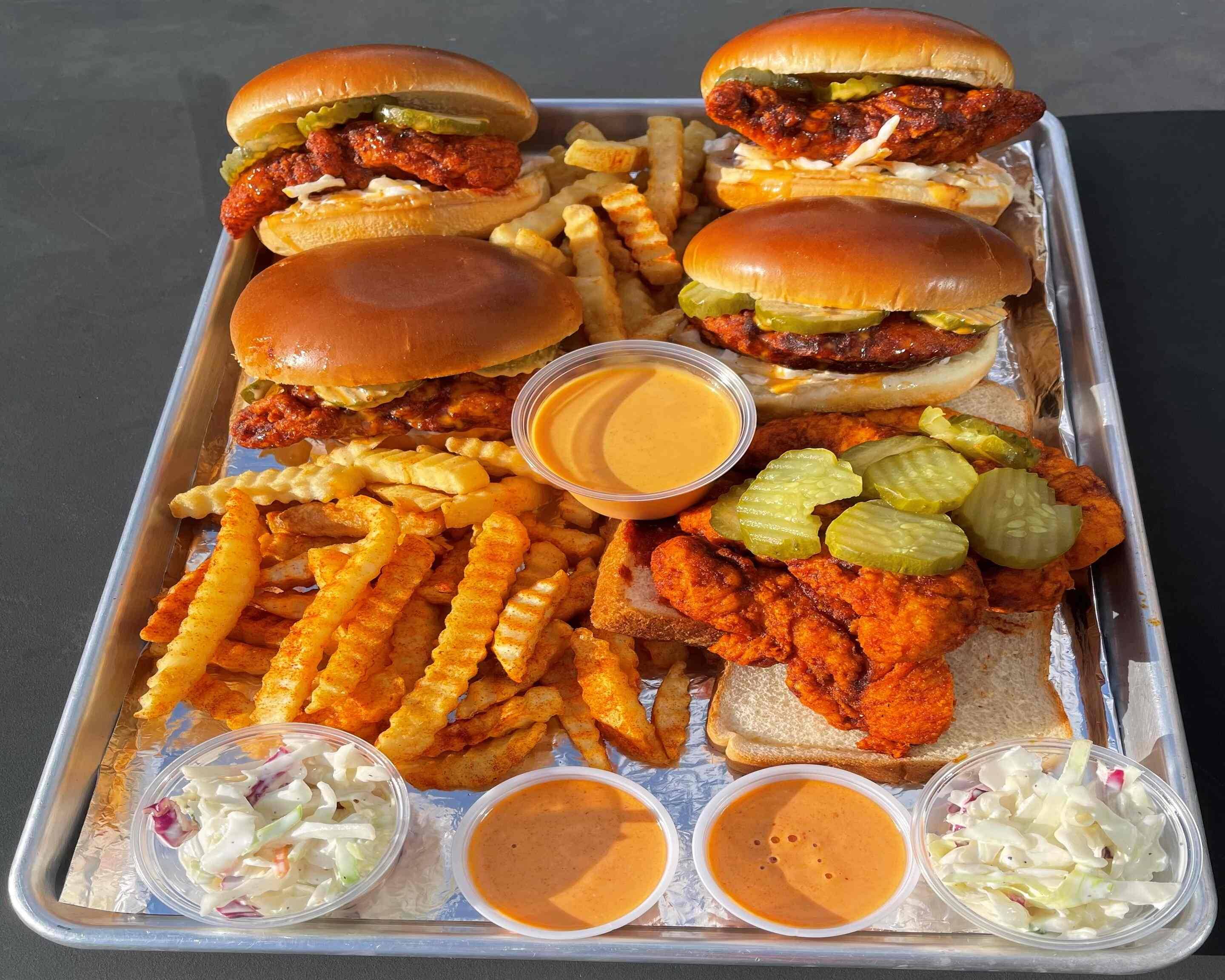 Order Houndstooth’s Nashville Hot Chicken Menu Delivery【Menu & Prices ...