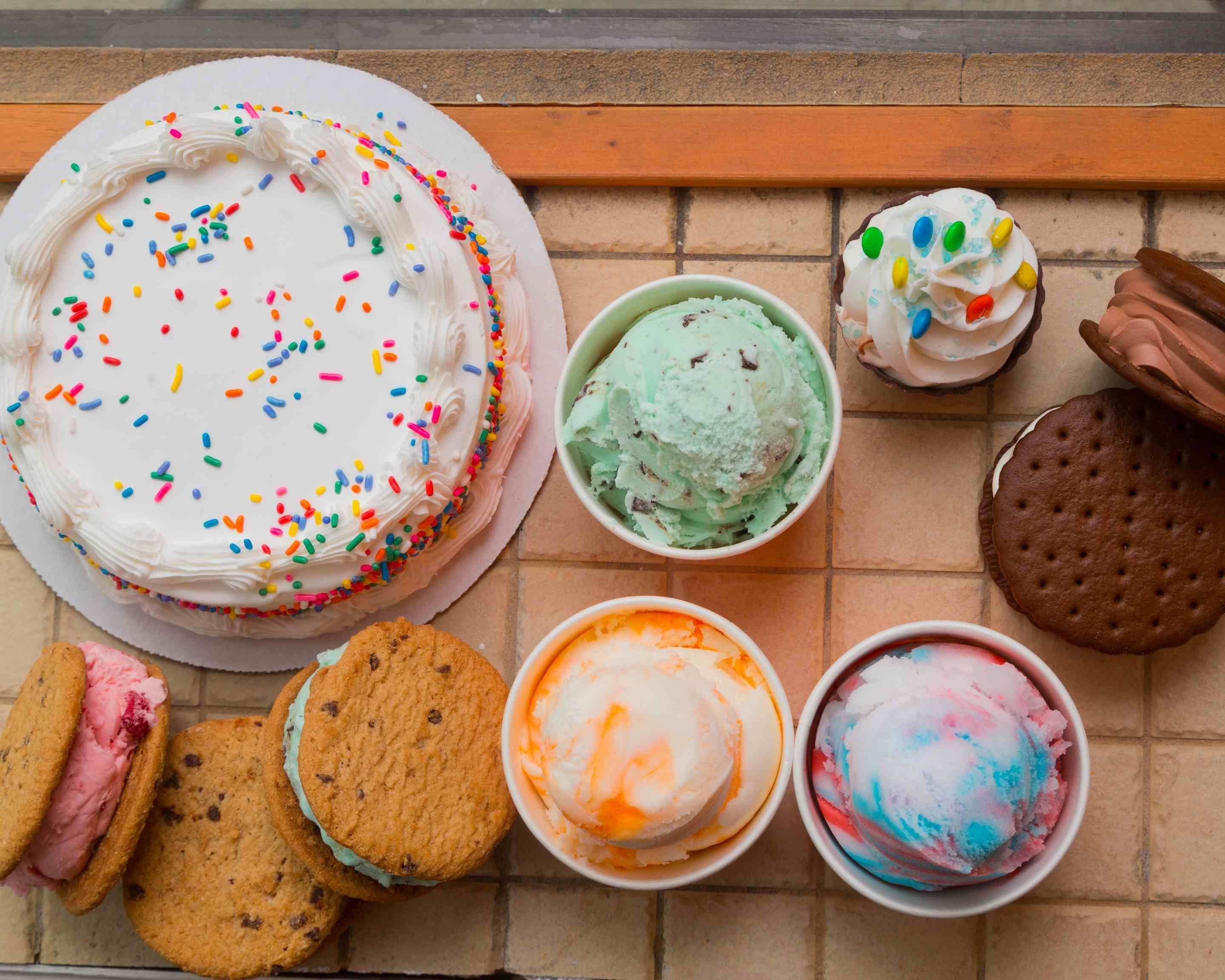 Order Sam's Scoops Menu Delivery【Menu & Prices】| Freeport | Uber Eats