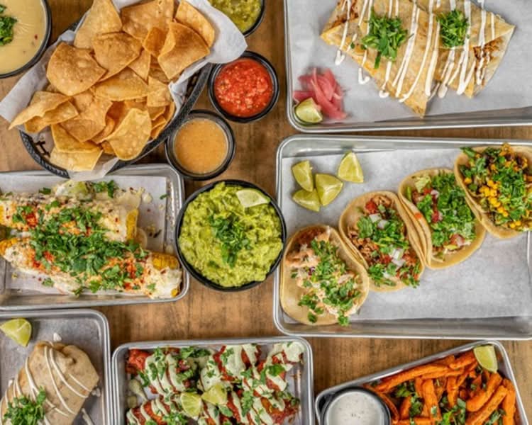 Order En Su Boca - Menu & Prices - Richmond Delivery | Uber Eats