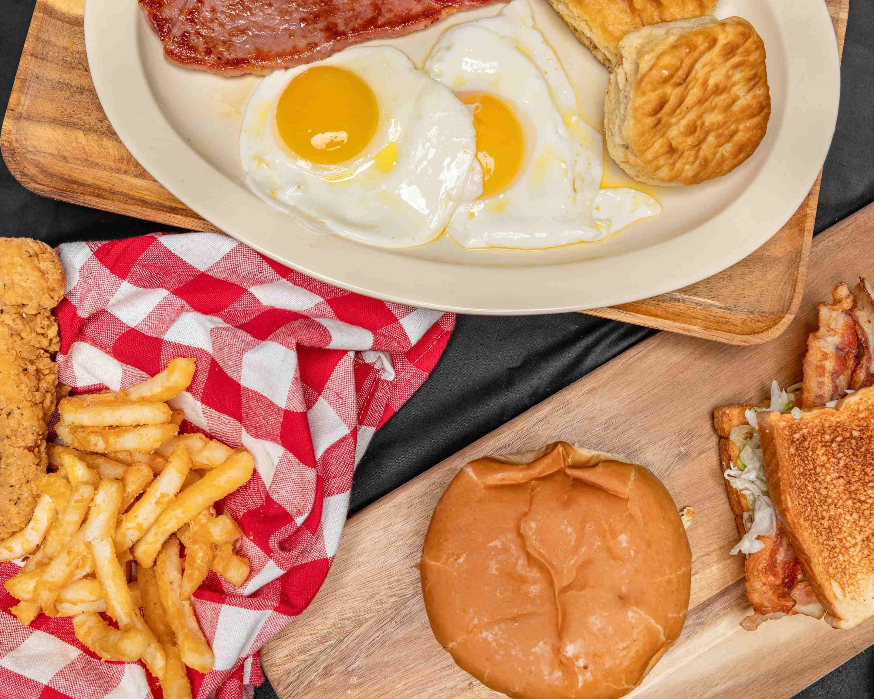 Order Three Little Pigs BBQ (Quince Rd) - Menu & Prices - Memphis ...