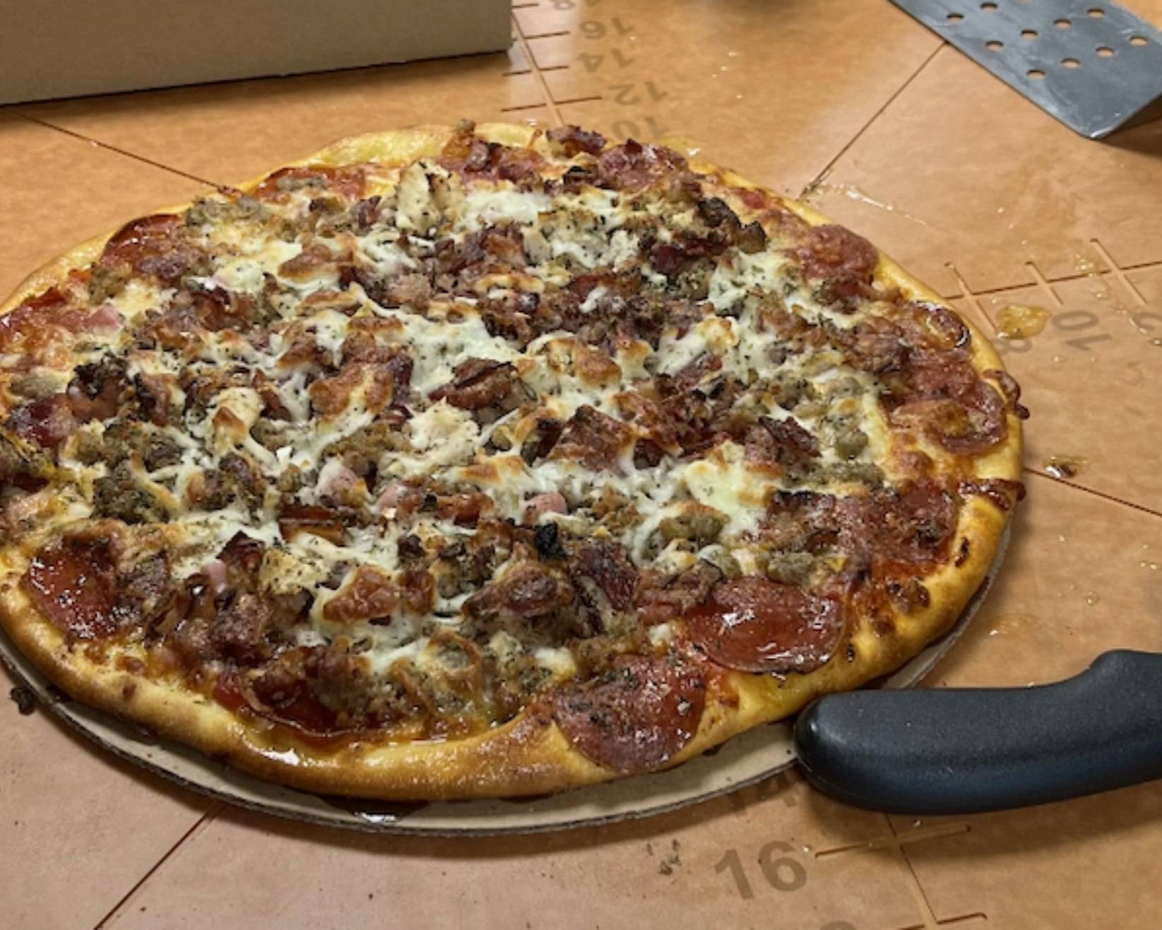 Lil Bro’s Pizza Menu Detroit • Order Lil Bro’s Pizza Delivery Online ...