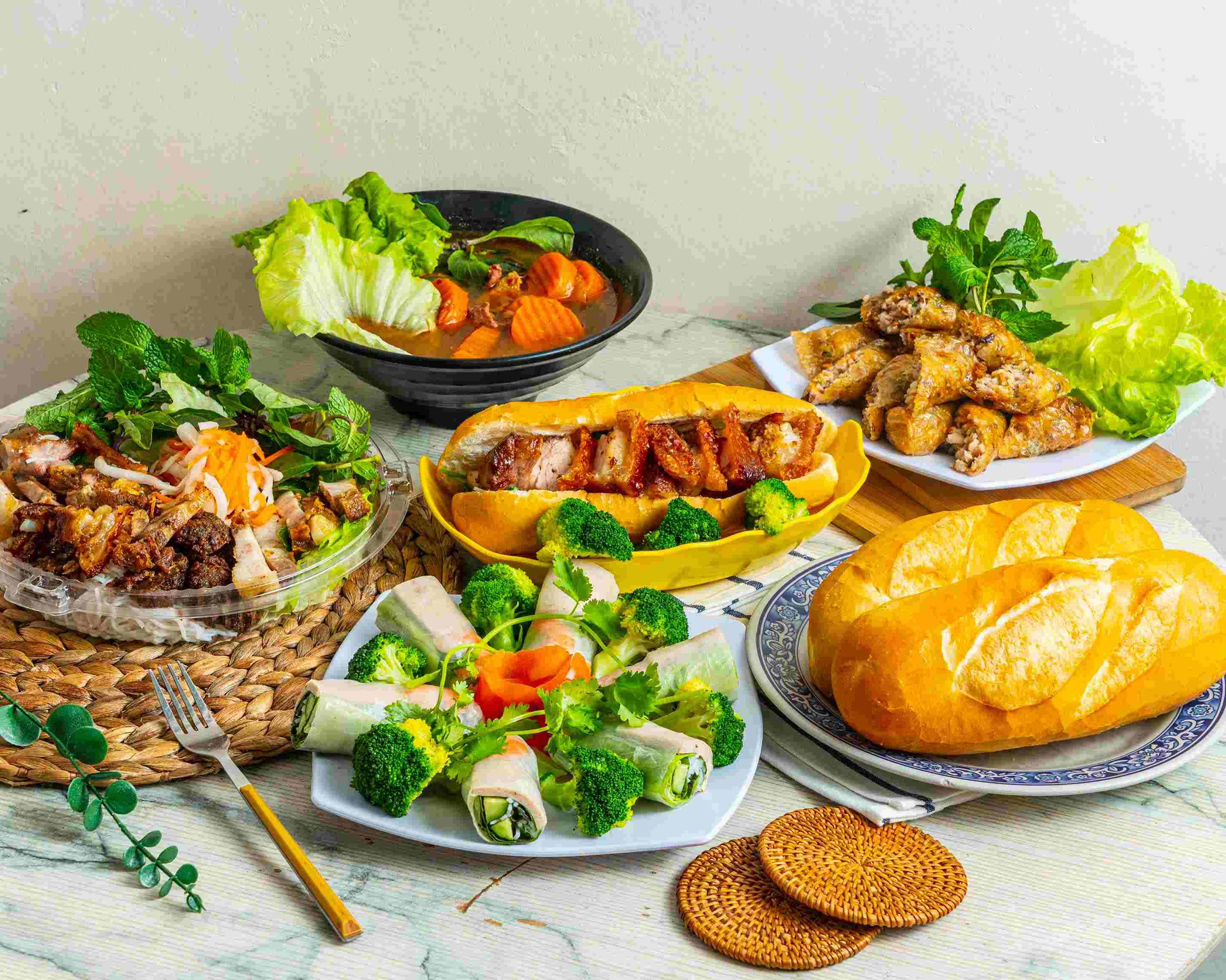 台中B ready Bread 法國麵包 越南咖啡外送 | 菜單和價目表 | Uber Eats