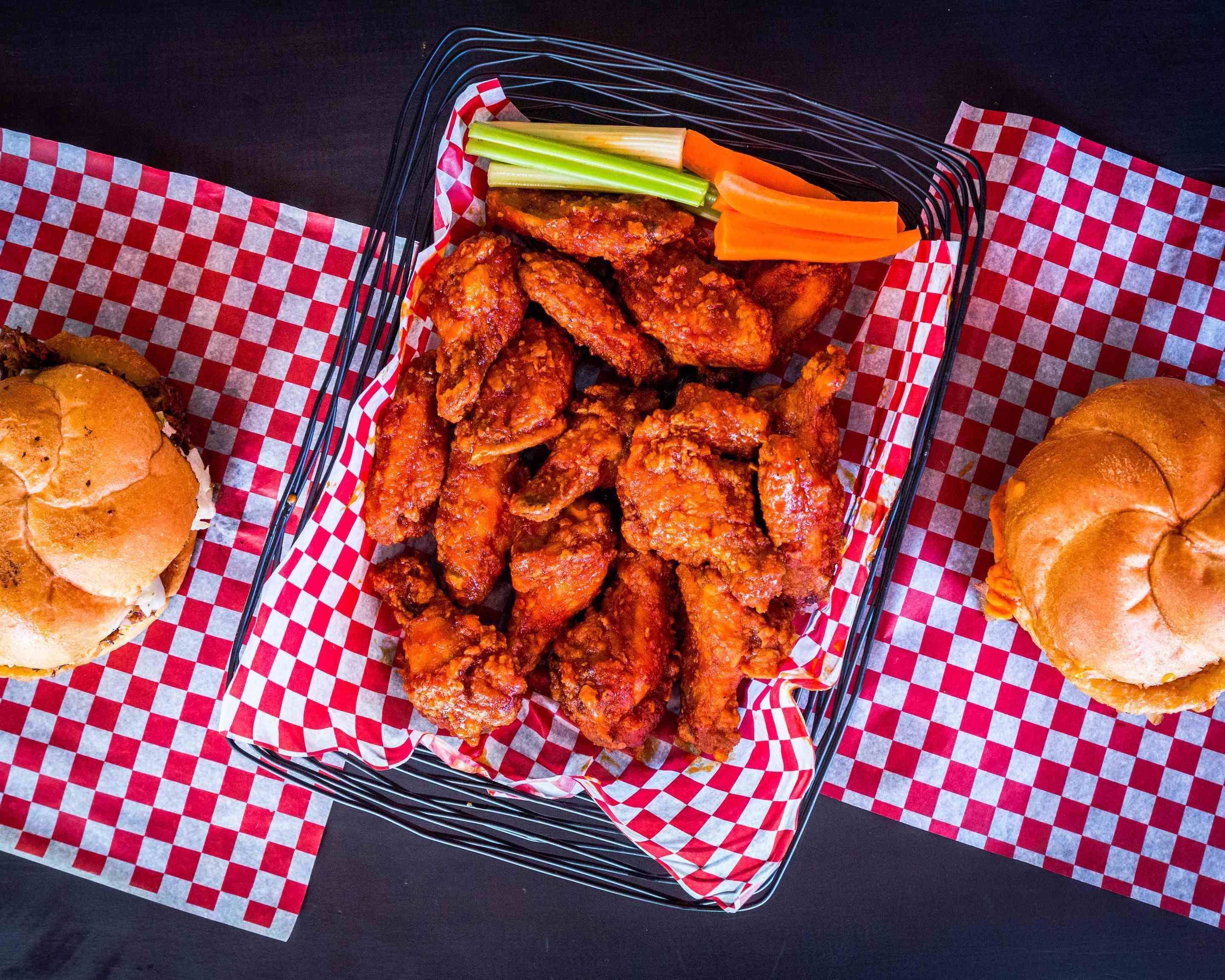 Order The Wingery (Oakville) - Menu & Prices - Oakville Delivery | Uber ...