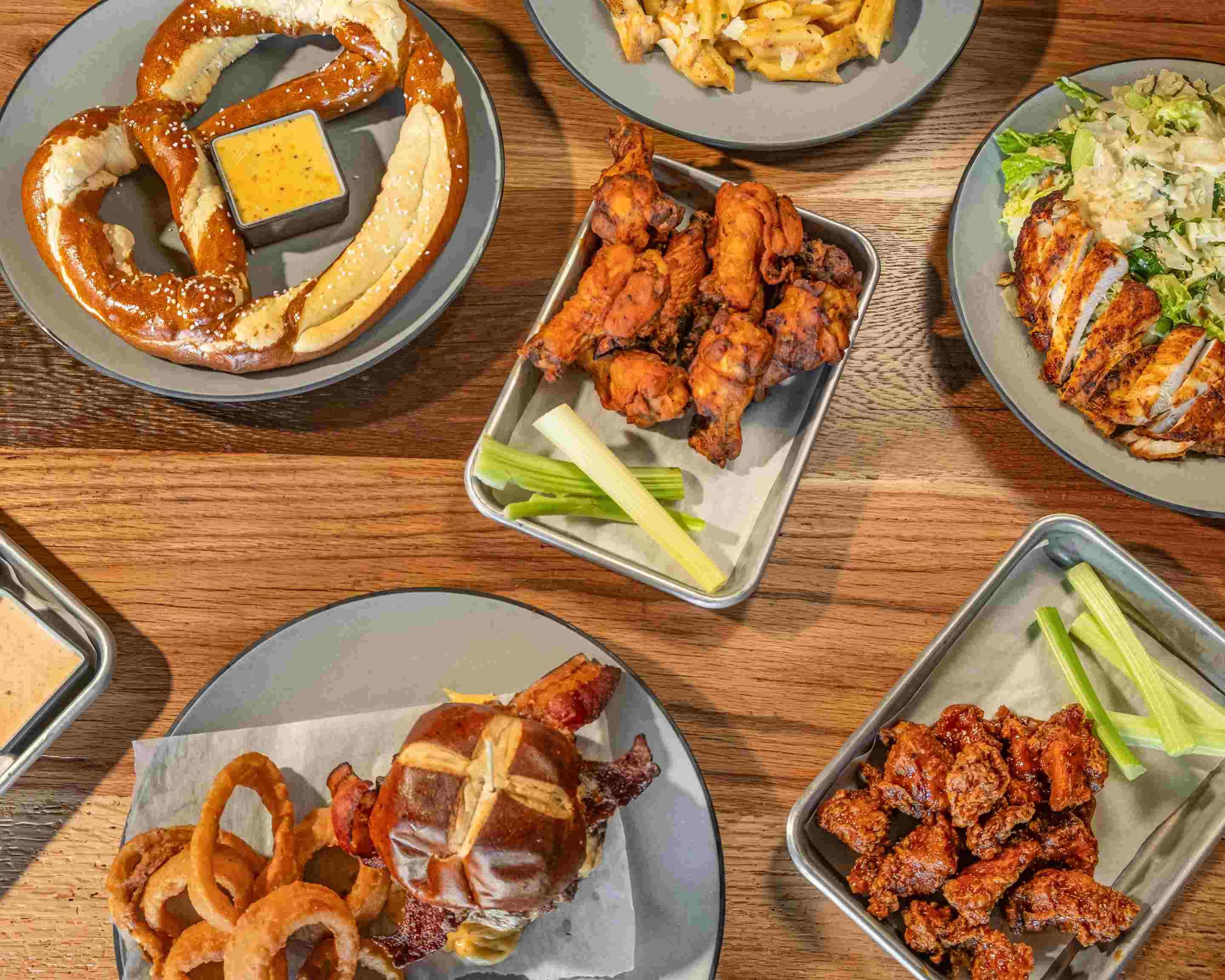 Moondog Pub & Grub Menu Atlanta • Order Moondog Pub & Grub Delivery ...