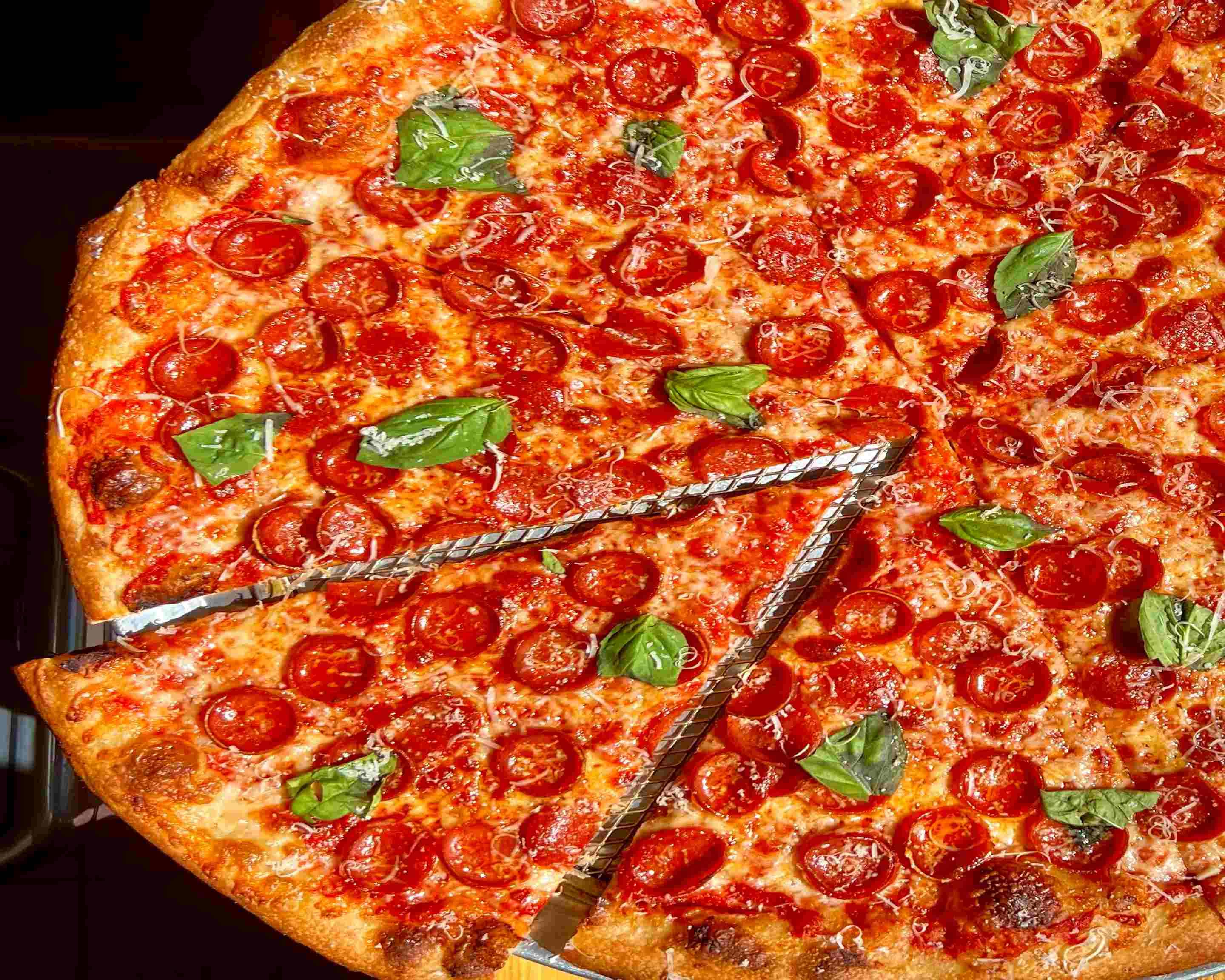 Order Pizza Ponte Menu Delivery in Oakland | Menu & Prices | Uber Eats