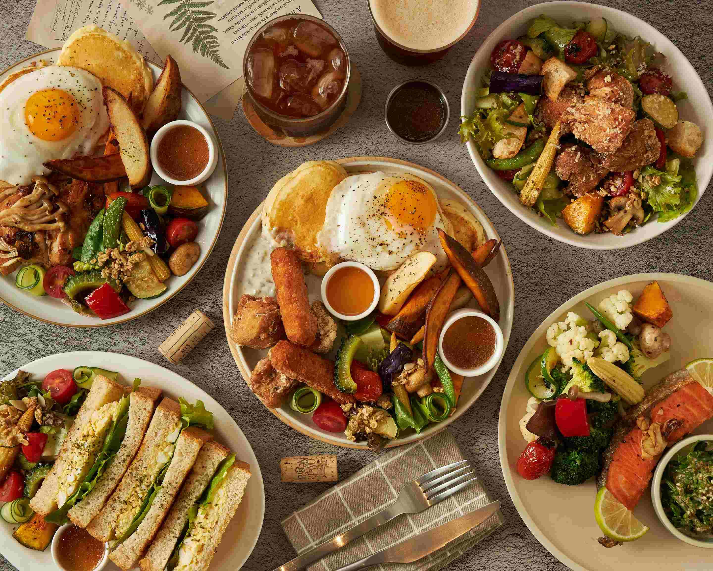 Roundabout Café 圓環咖啡 梅川店菜單與外送 | 台中 | 菜單與價格 | Uber Eats