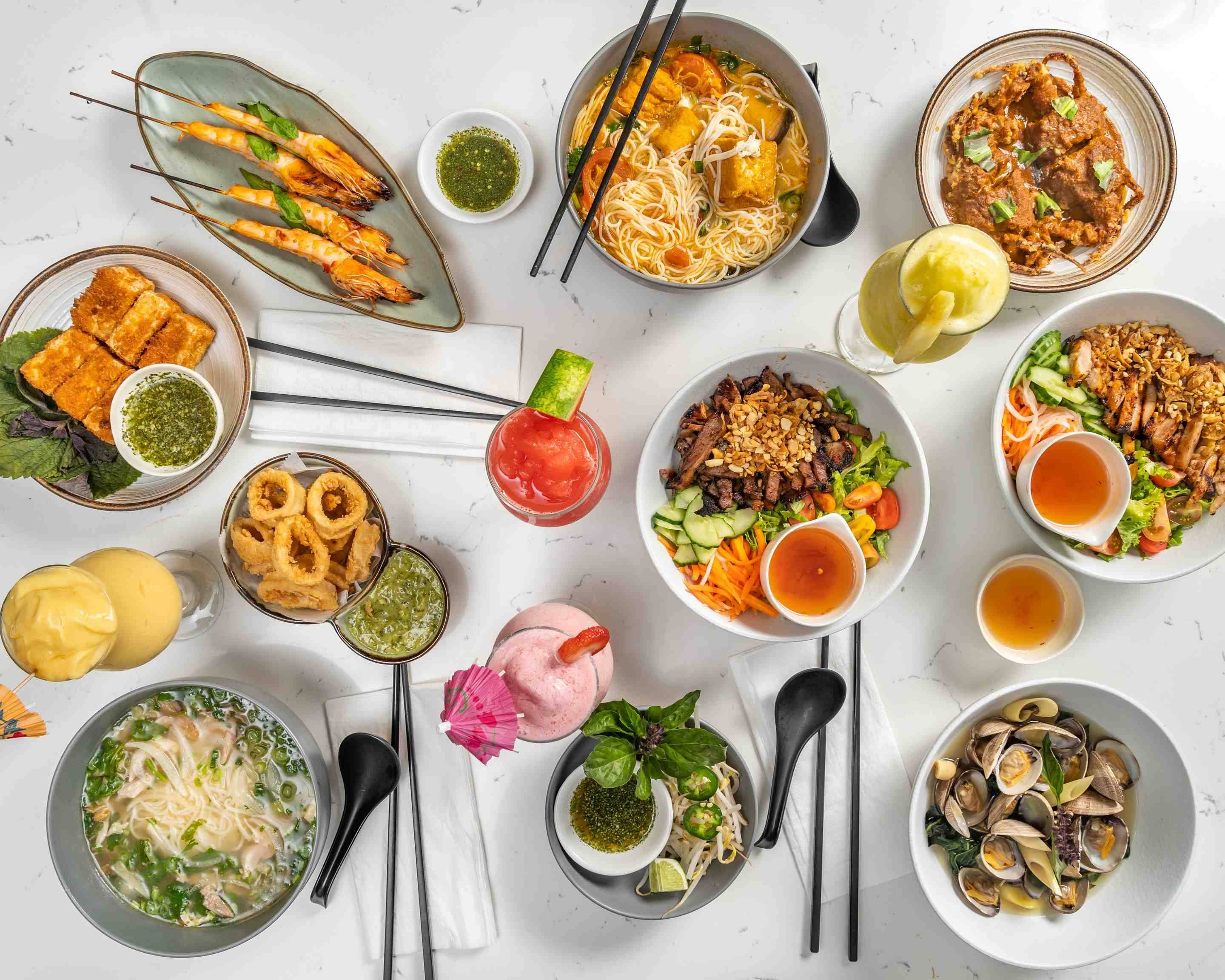 Em Vietnamese Bistro Menu New York • Order Em Vietnamese Bistro ...