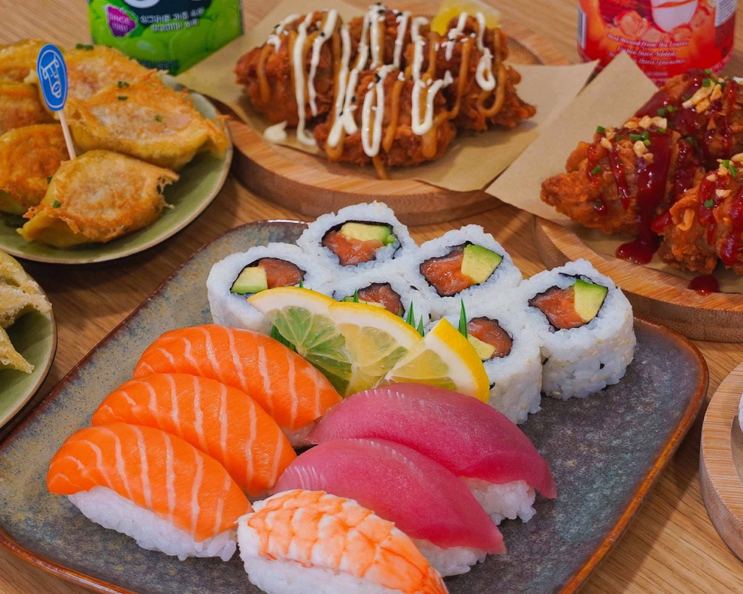 Dazzling Gyoza Menu Delivery Online | Lyon【Menu & Prices】 | Uber Eats