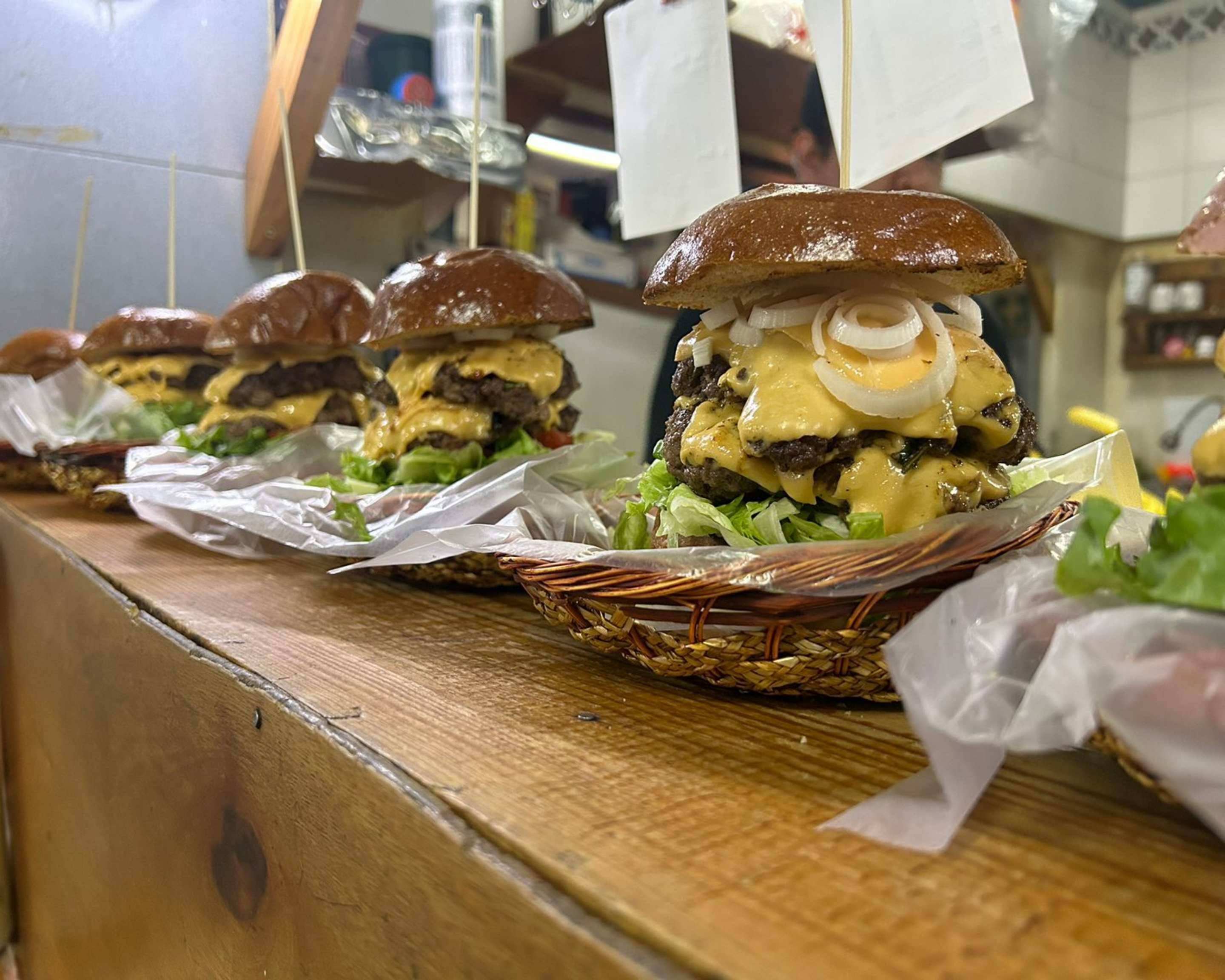 Viking Burger Menú a Domicilio【Menú y Precios】Ciudad de México | Uber Eats