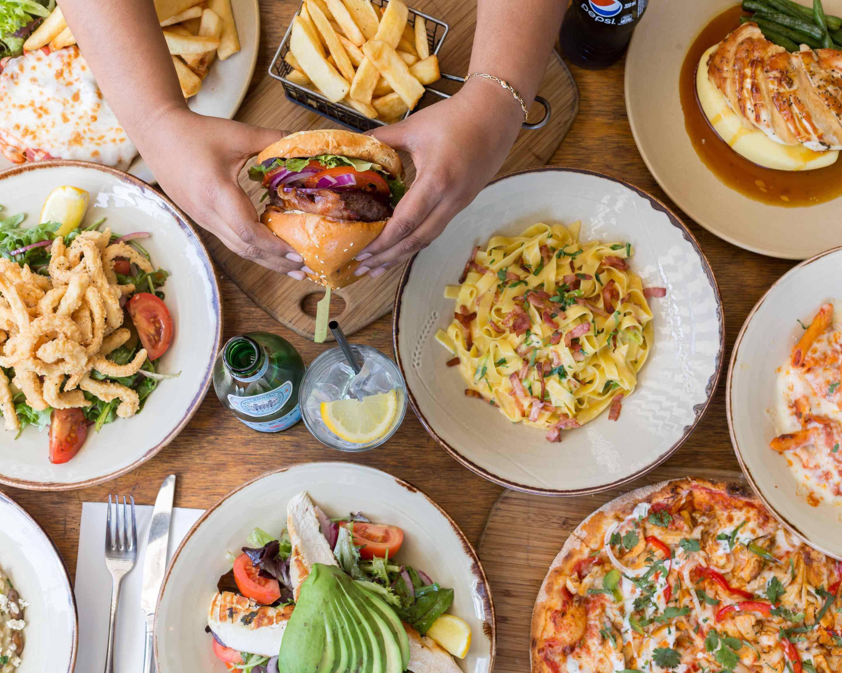 Order Chapelli's Restaurant | Menu & Prices | Melbourne Delivery | Uber ...