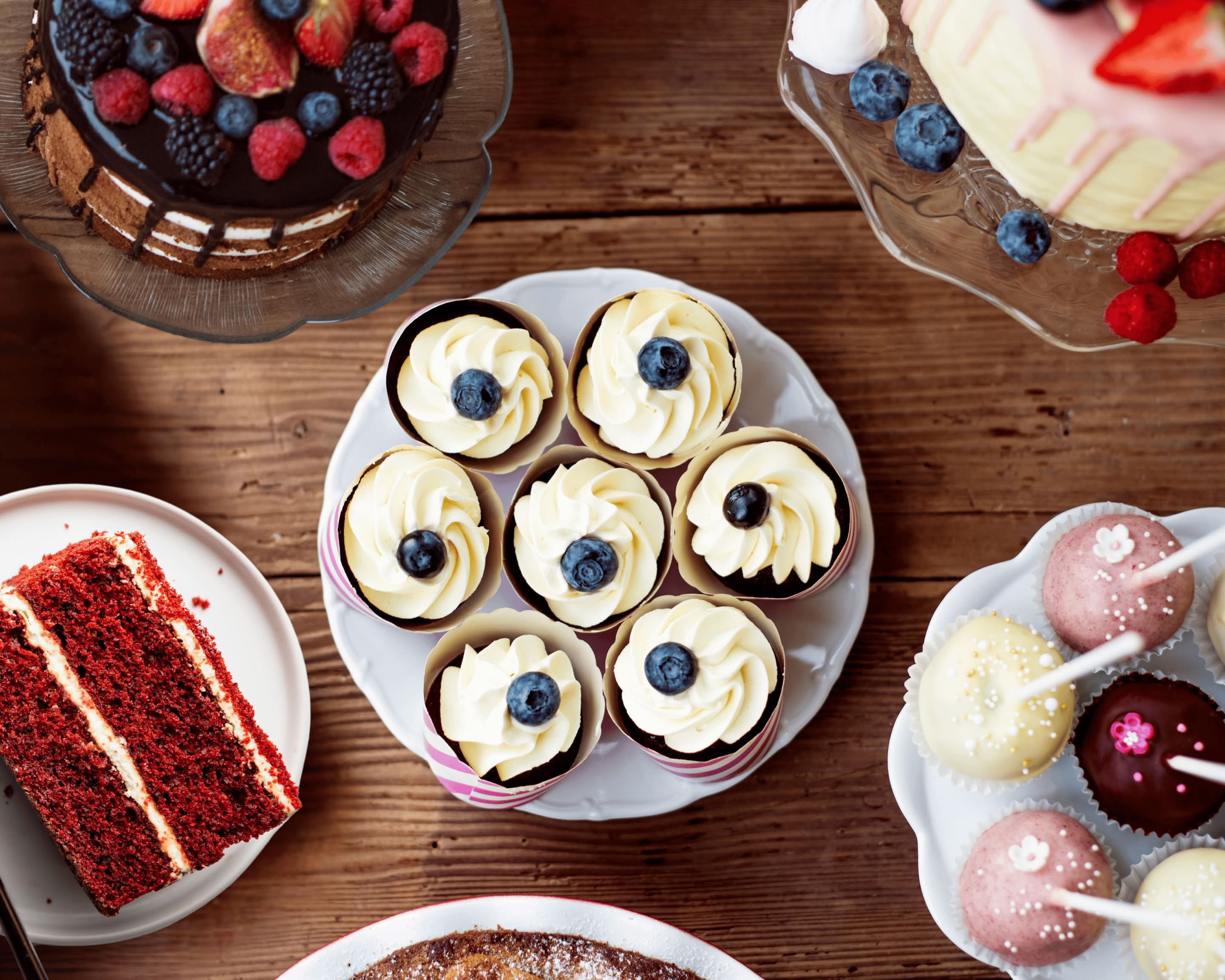 Order Mummy's Magic Cakes Delivery【Menu & Prices】| Toronto | Uber Eats
