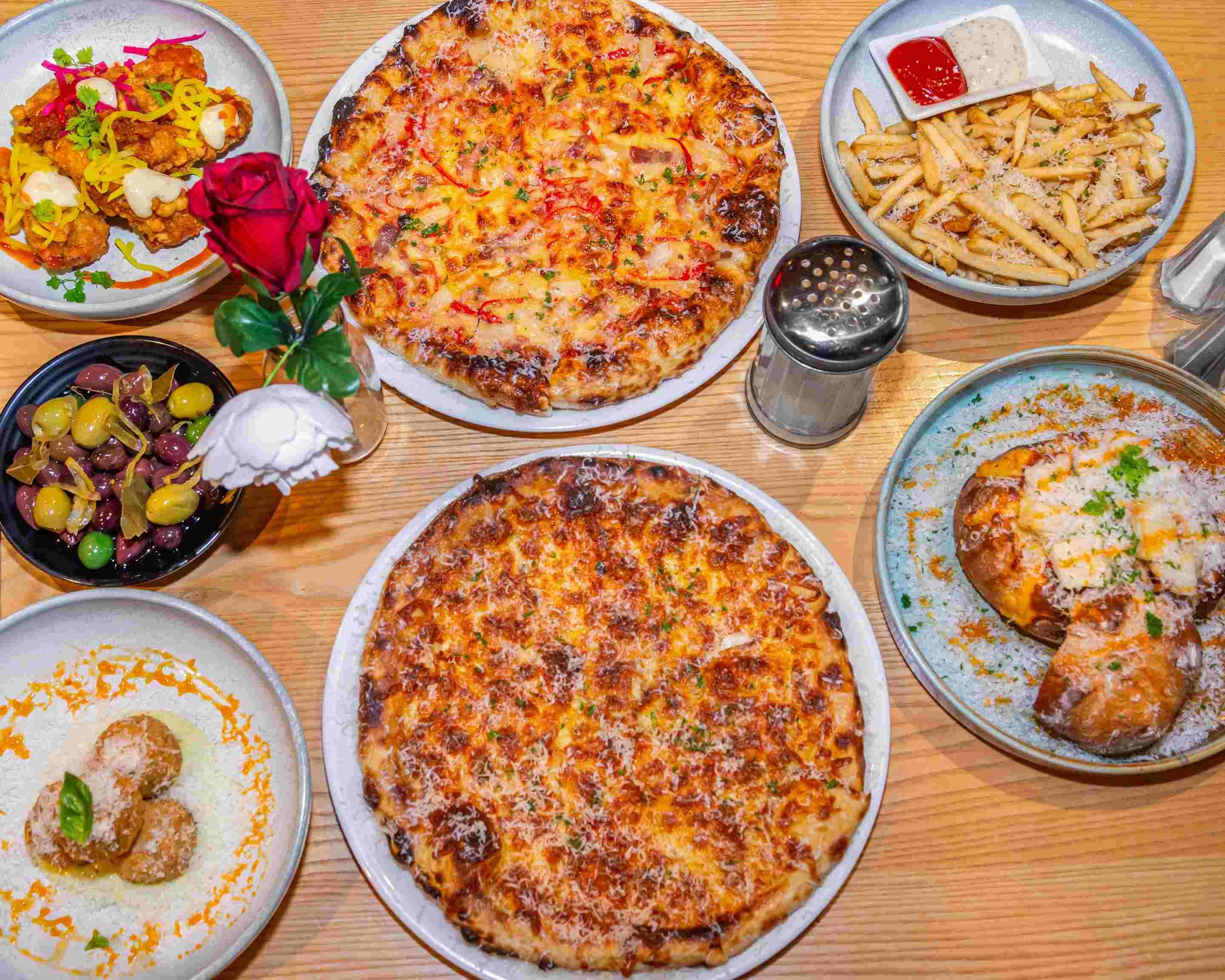 Order Rizzo's Pizzeria & Kitchen Delivery Online | Wellington | Takeout ...